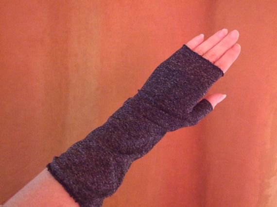 Easy to Sew Fingerless Gloves : 4 Steps (with Pictures) - Instructables
