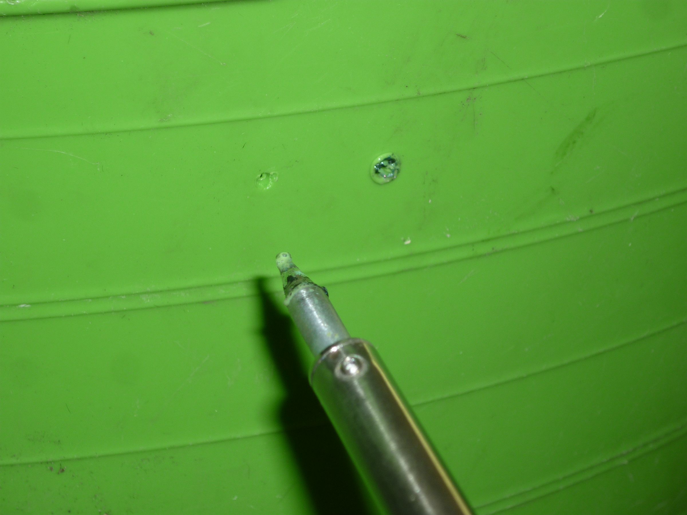 Repairing Broken Handle on Garden Waste Bucket : 5 Steps (with Pictures ...