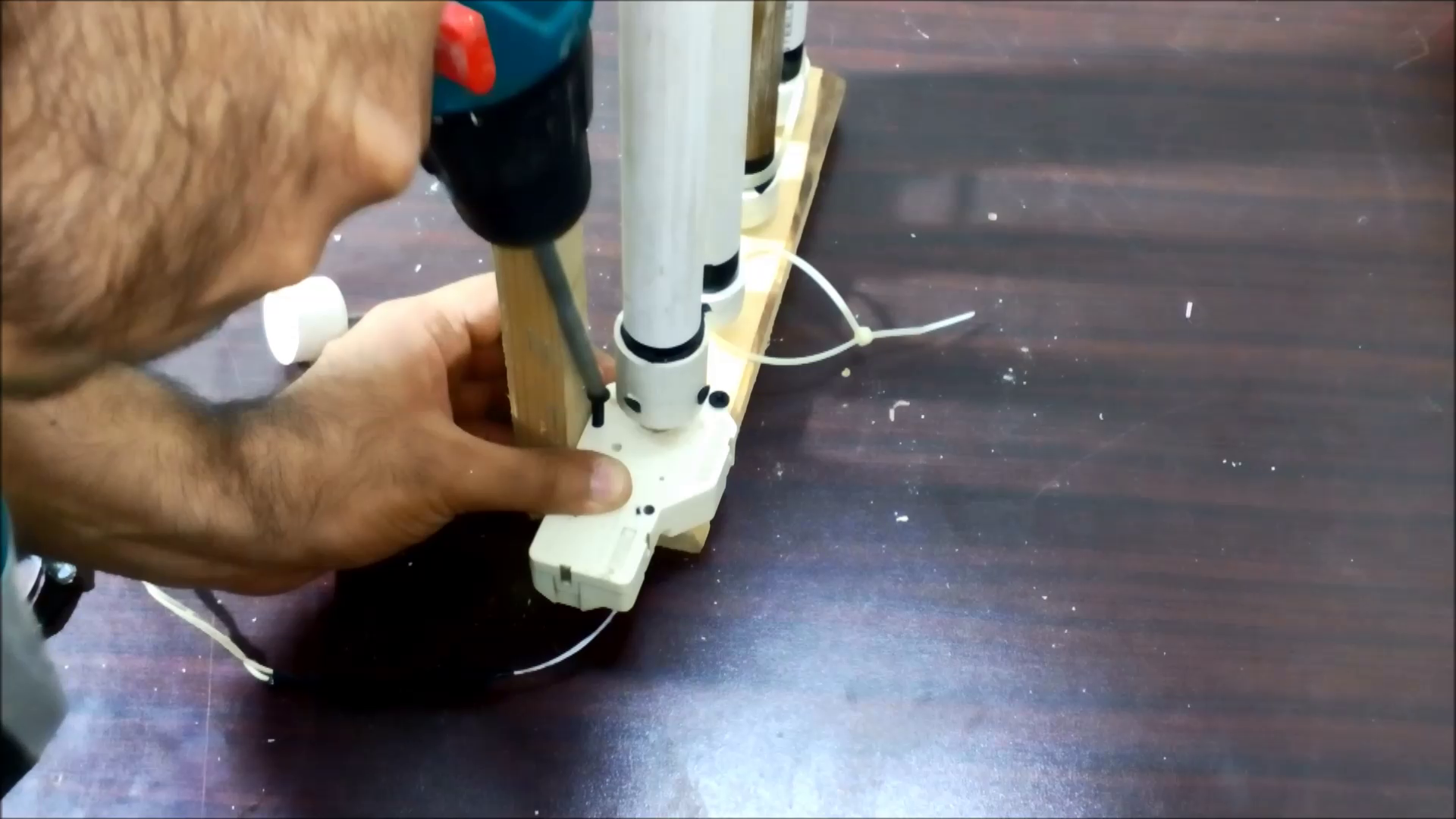 How to Make Automatic Rotating Egg Tray From PVC and Wood : 5 Steps ...