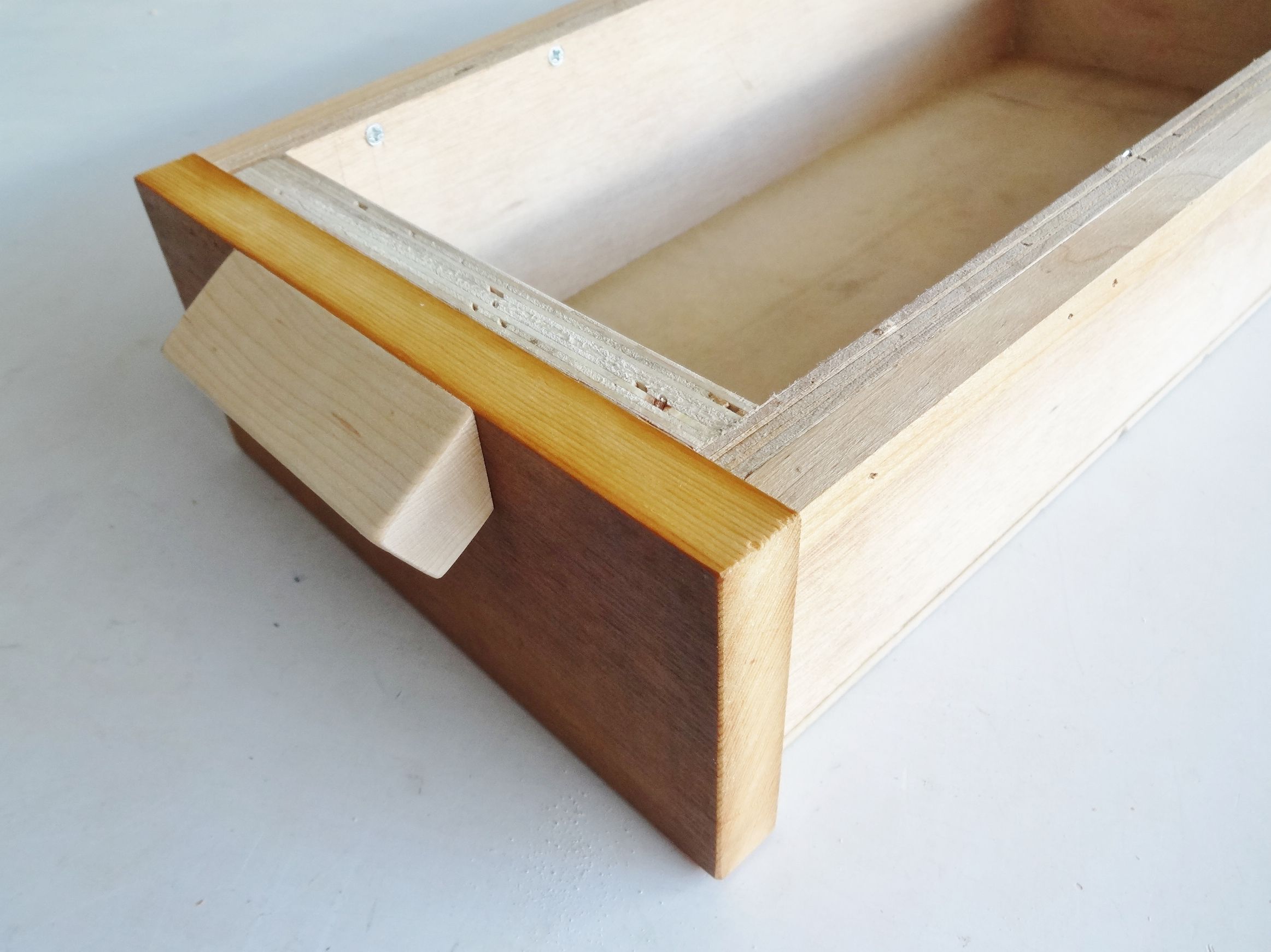 Making Quick & Easy Work Tables : 15 Steps (with Pictures) - Instructables