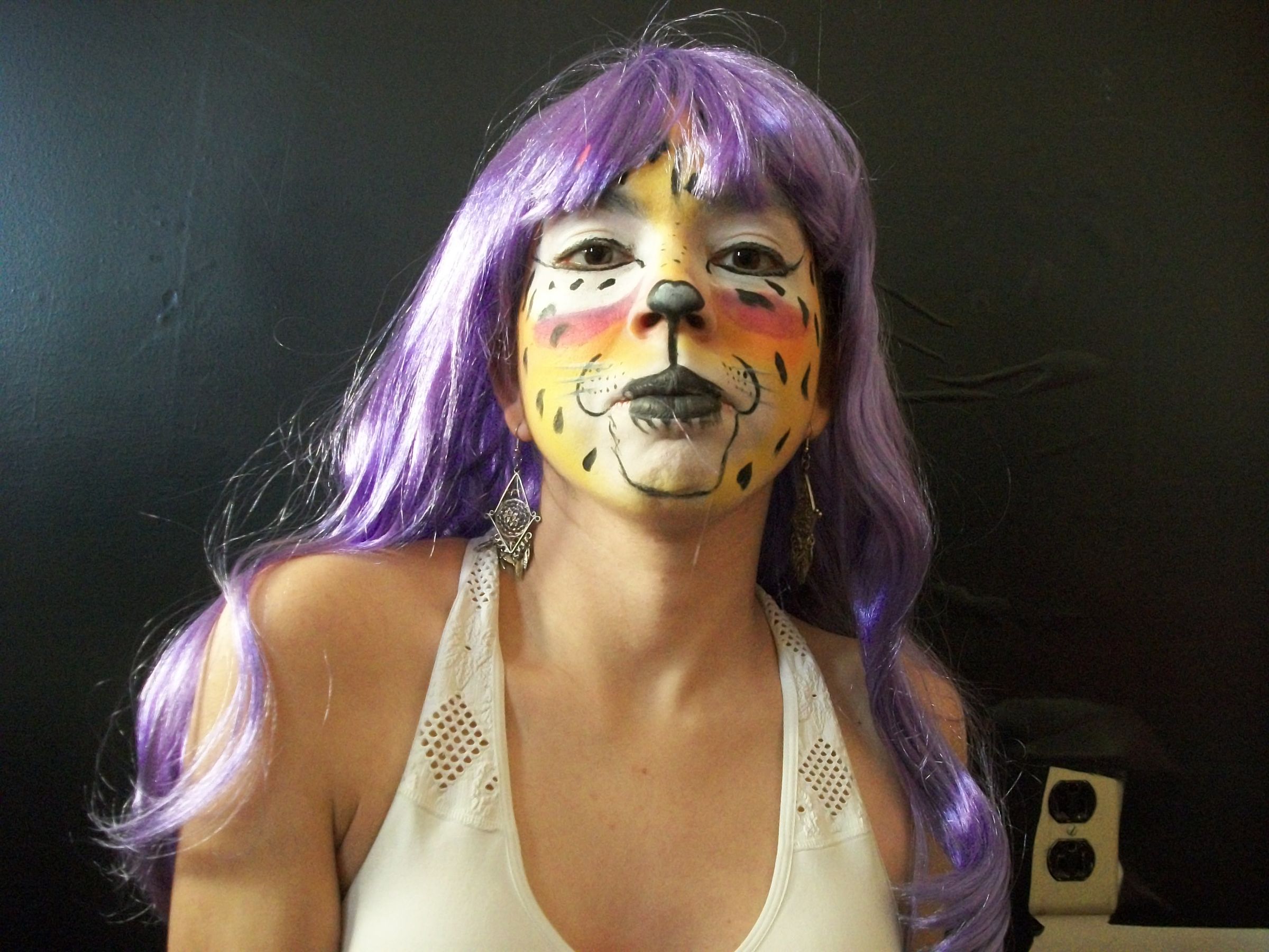 Hunter Face Paint (Lisa Frank) : 6 Steps (with Pictures) - Instructables