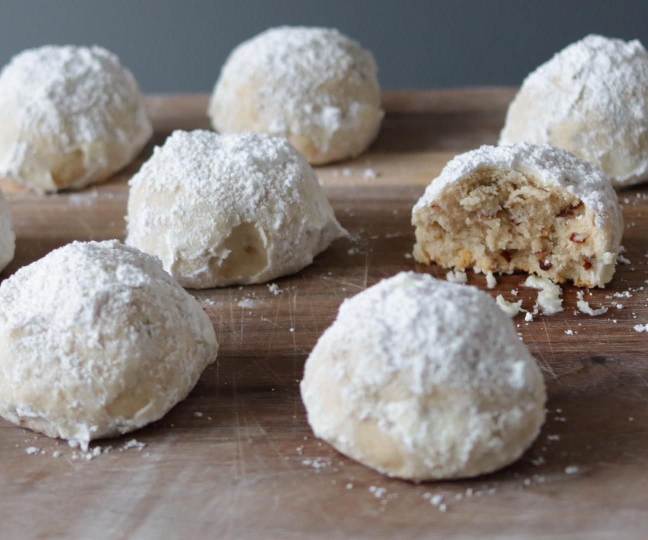 Snowball Cookies : 7 Steps (with Pictures) - Instructables