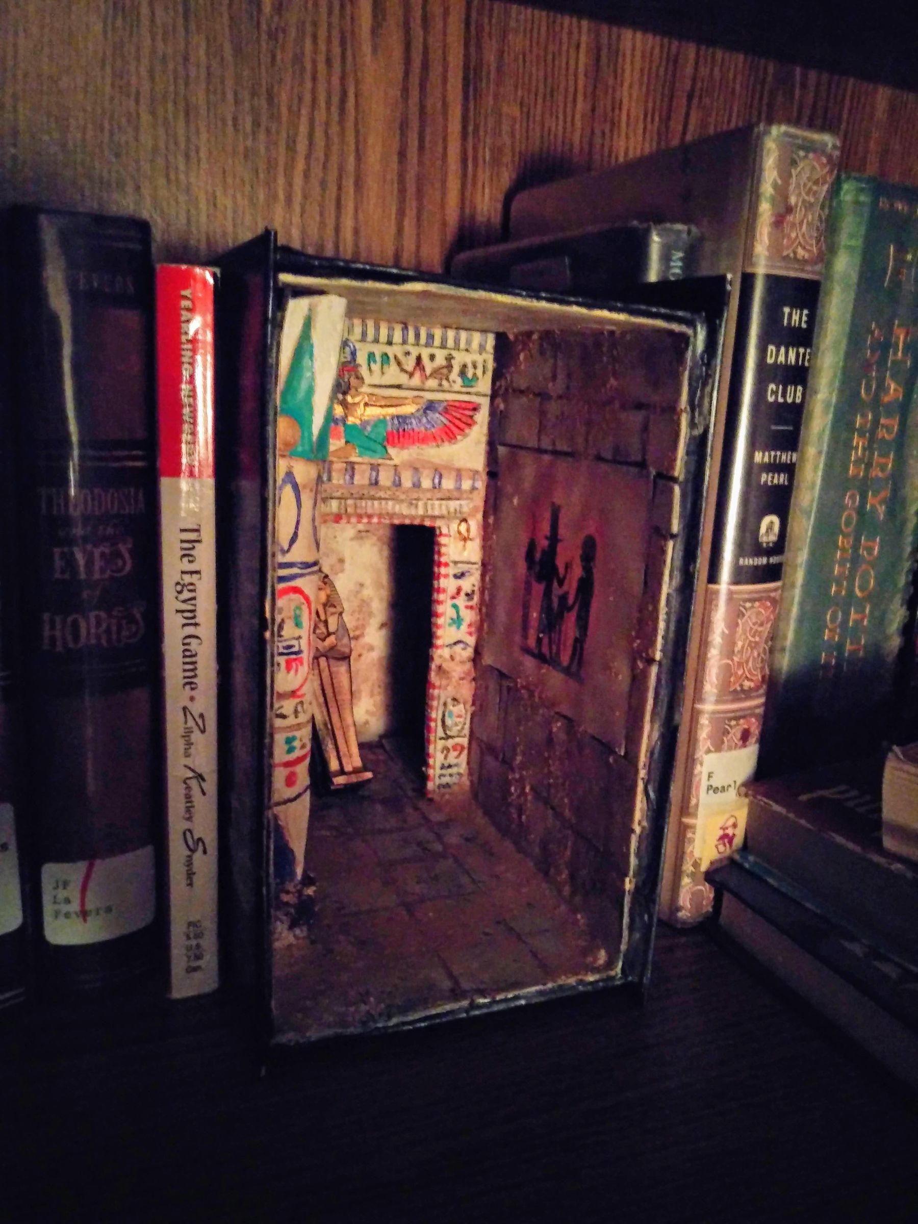 Egyptian Tomb Inspired Book Nook : 10 Steps (with Pictures) - Instructables