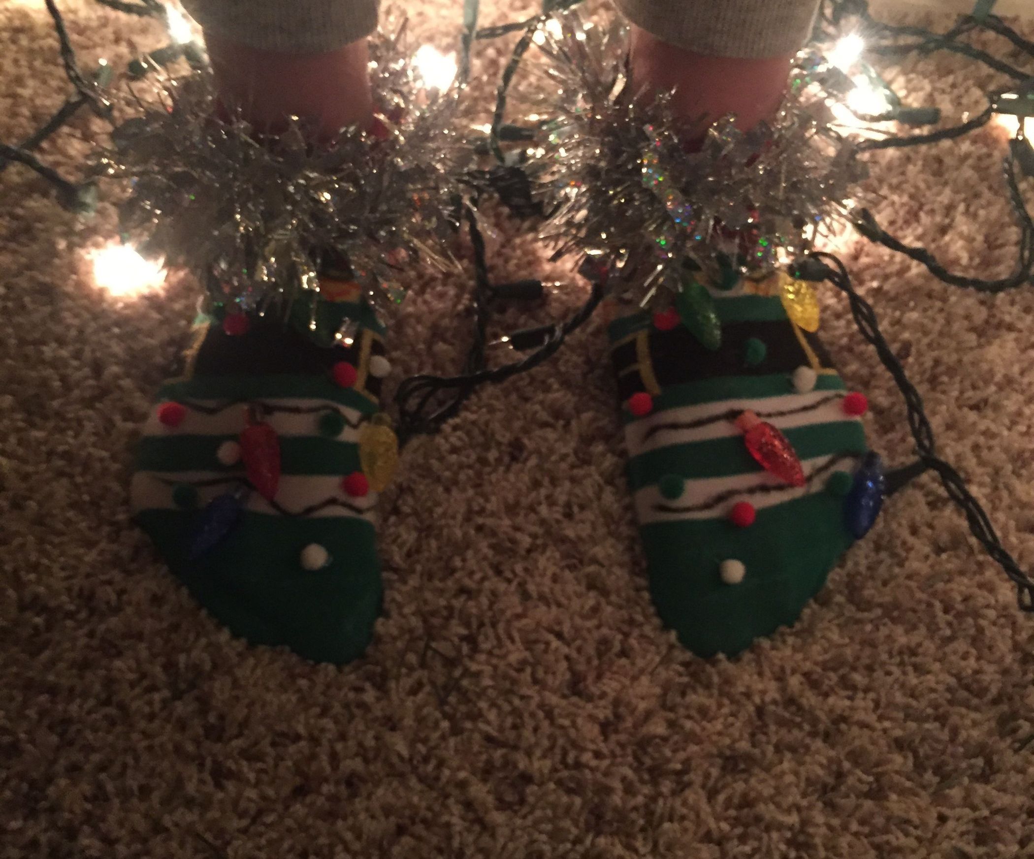 Ugly Christmas Socks : 4 Steps - Instructables