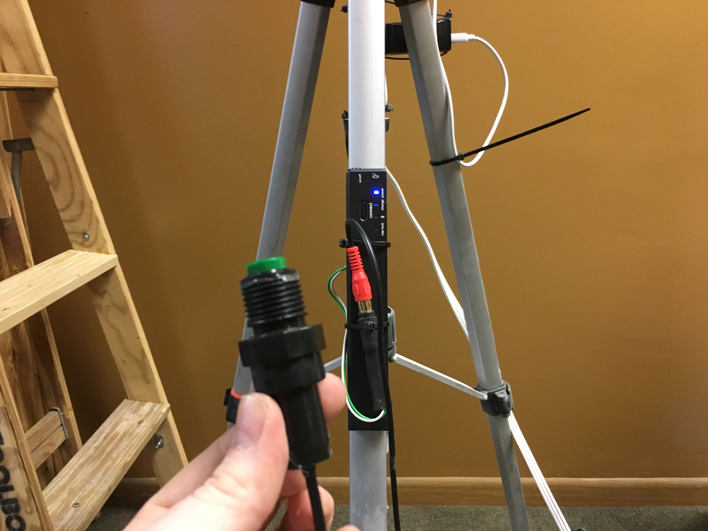 Bluetooth Camera Phone Shutter Button : 8 Steps (with Pictures ...