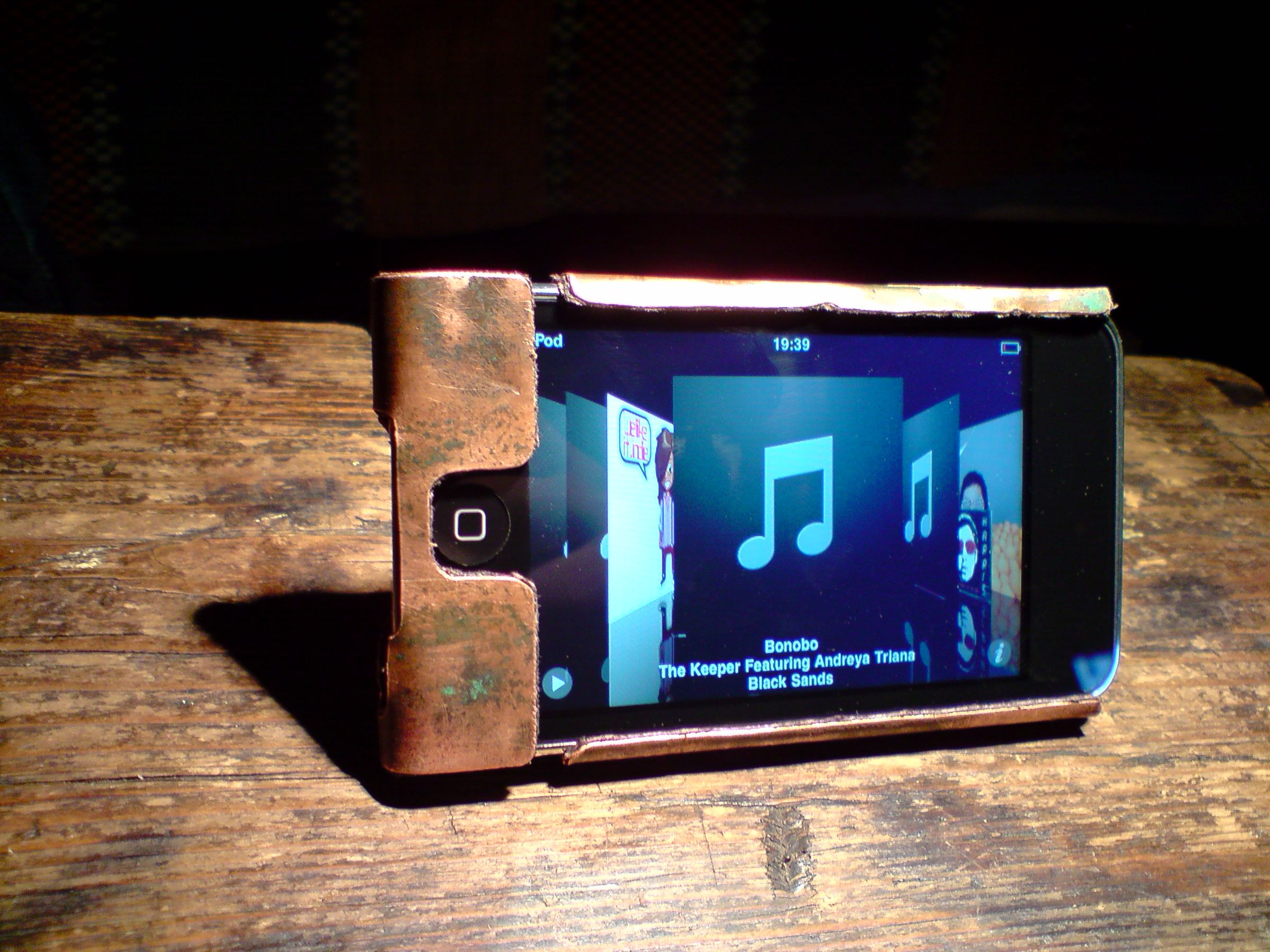 Ipod Touch Bicycle Mount : 11 Steps (with Pictures) - Instructables