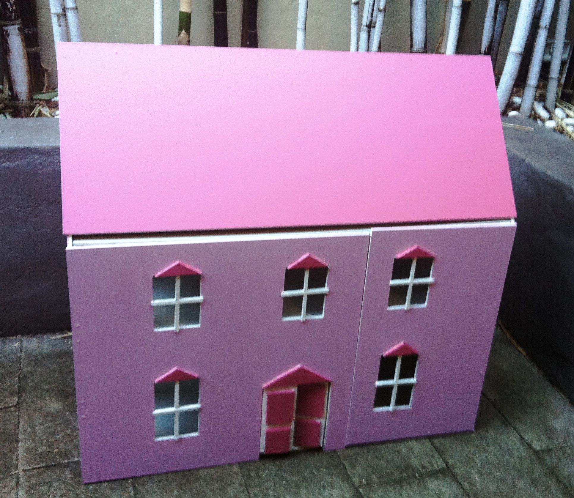 Build a Doll's House : 8 Steps (with Pictures) - Instructables