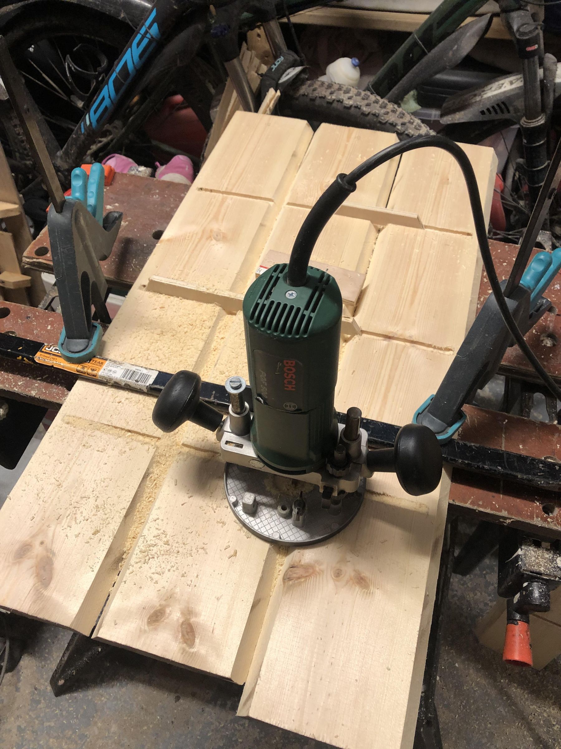 A Tree Stump Dolls House : 8 Steps (with Pictures) - Instructables