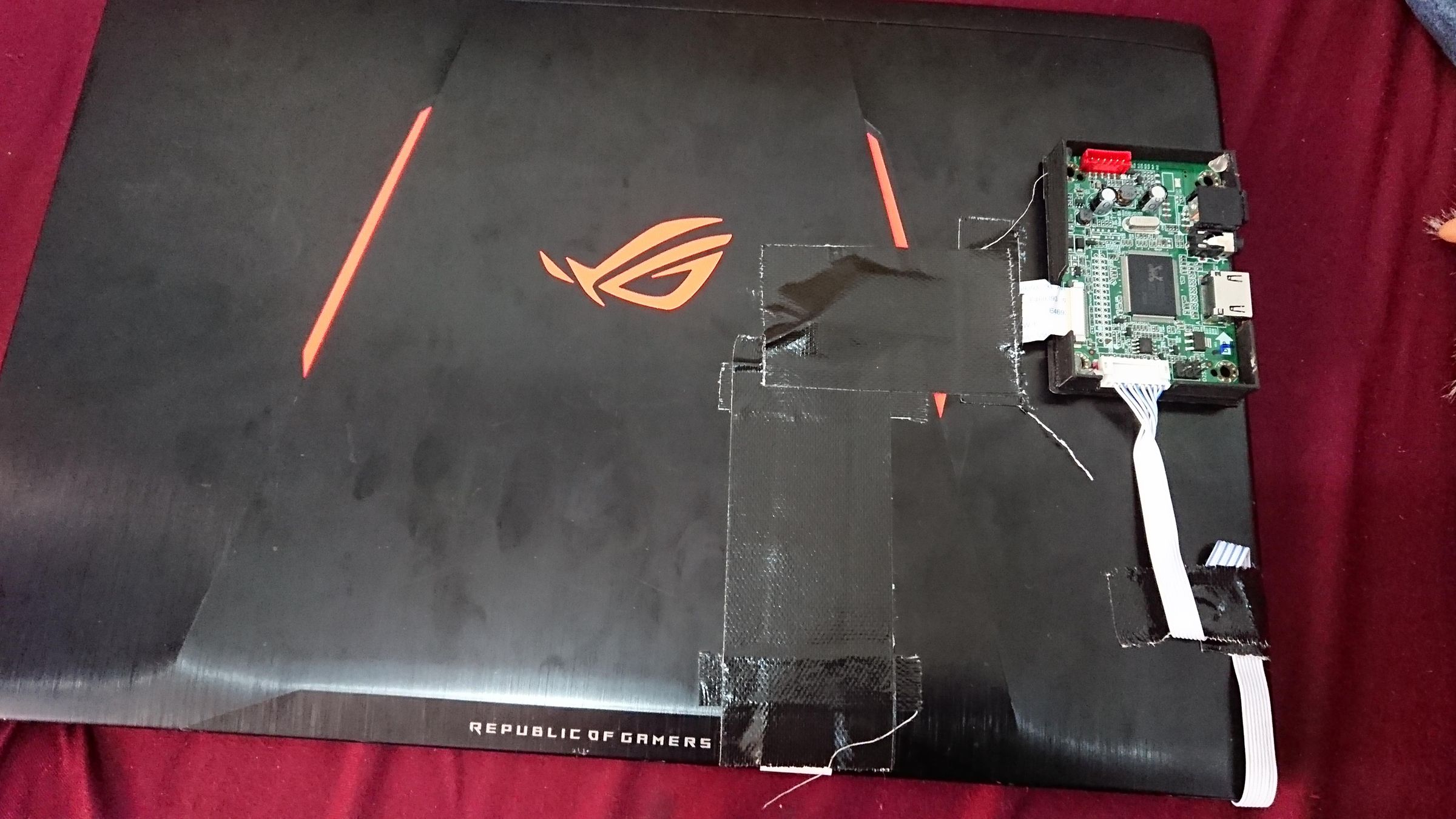 Repurposed Laptop Monitor Version 2.0 : 5 Steps - Instructables