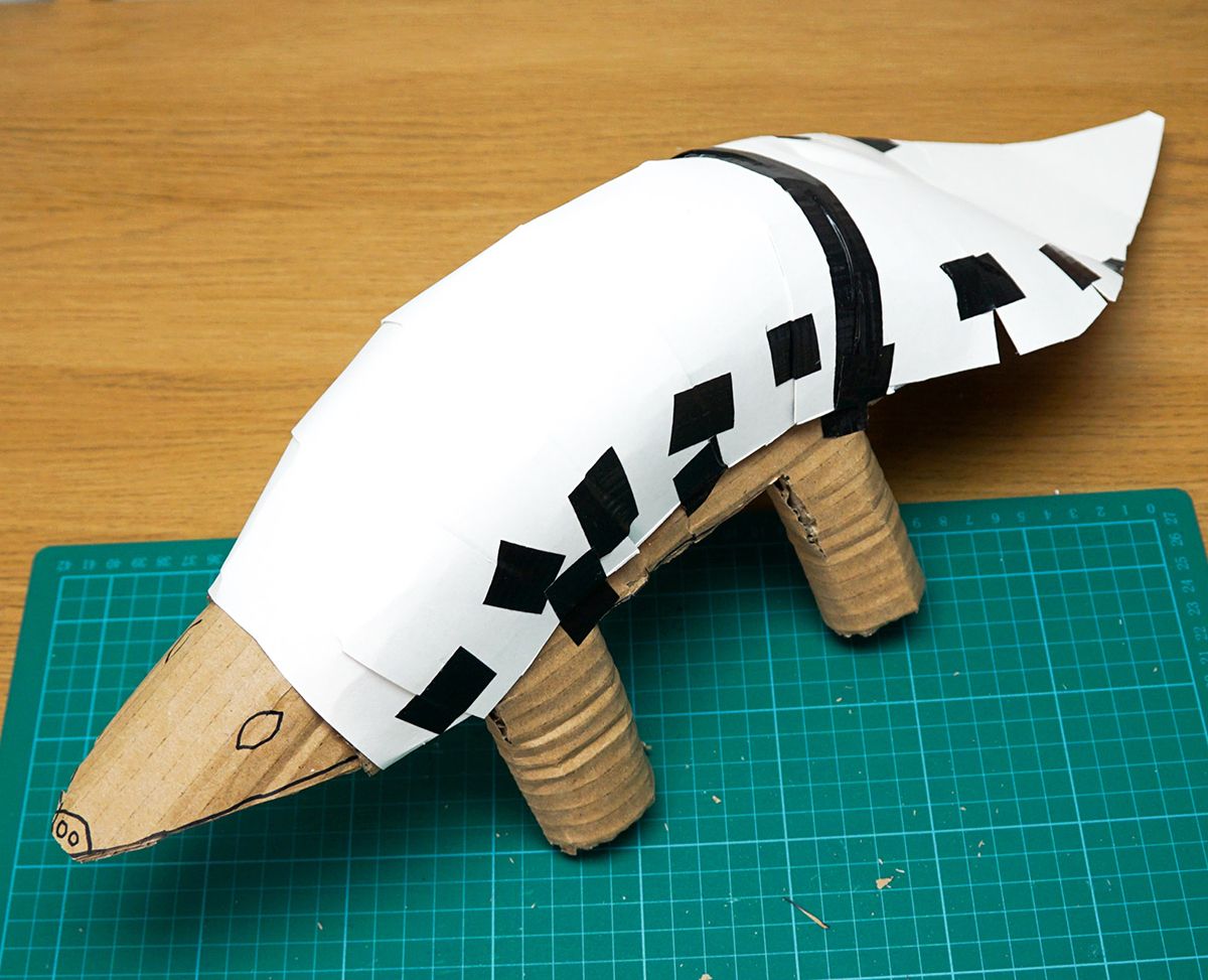 DIY Cardboard Pangolin | Sculpt an Armoured Animal With Recycled Card ...