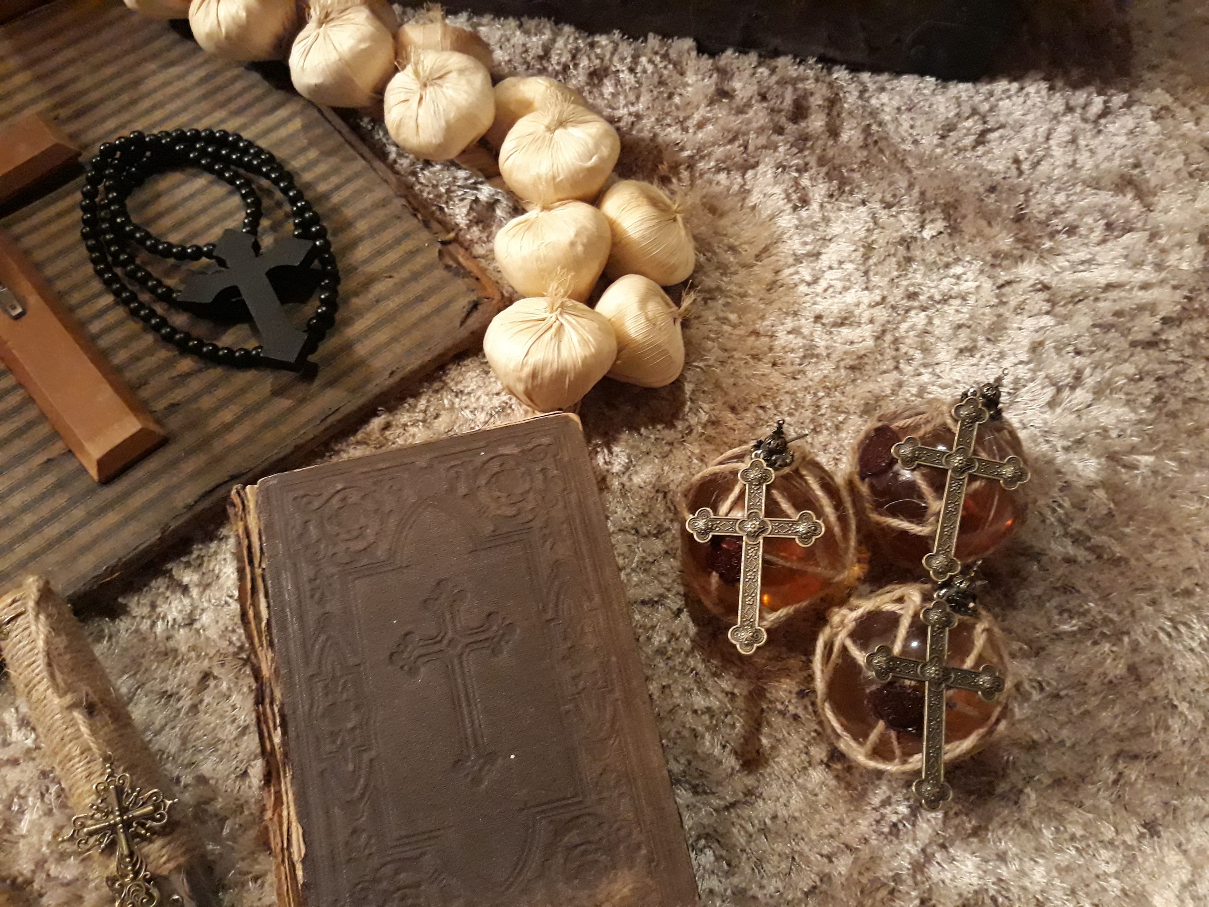 Anti-Vampire-Box : 7 Steps (with Pictures) - Instructables