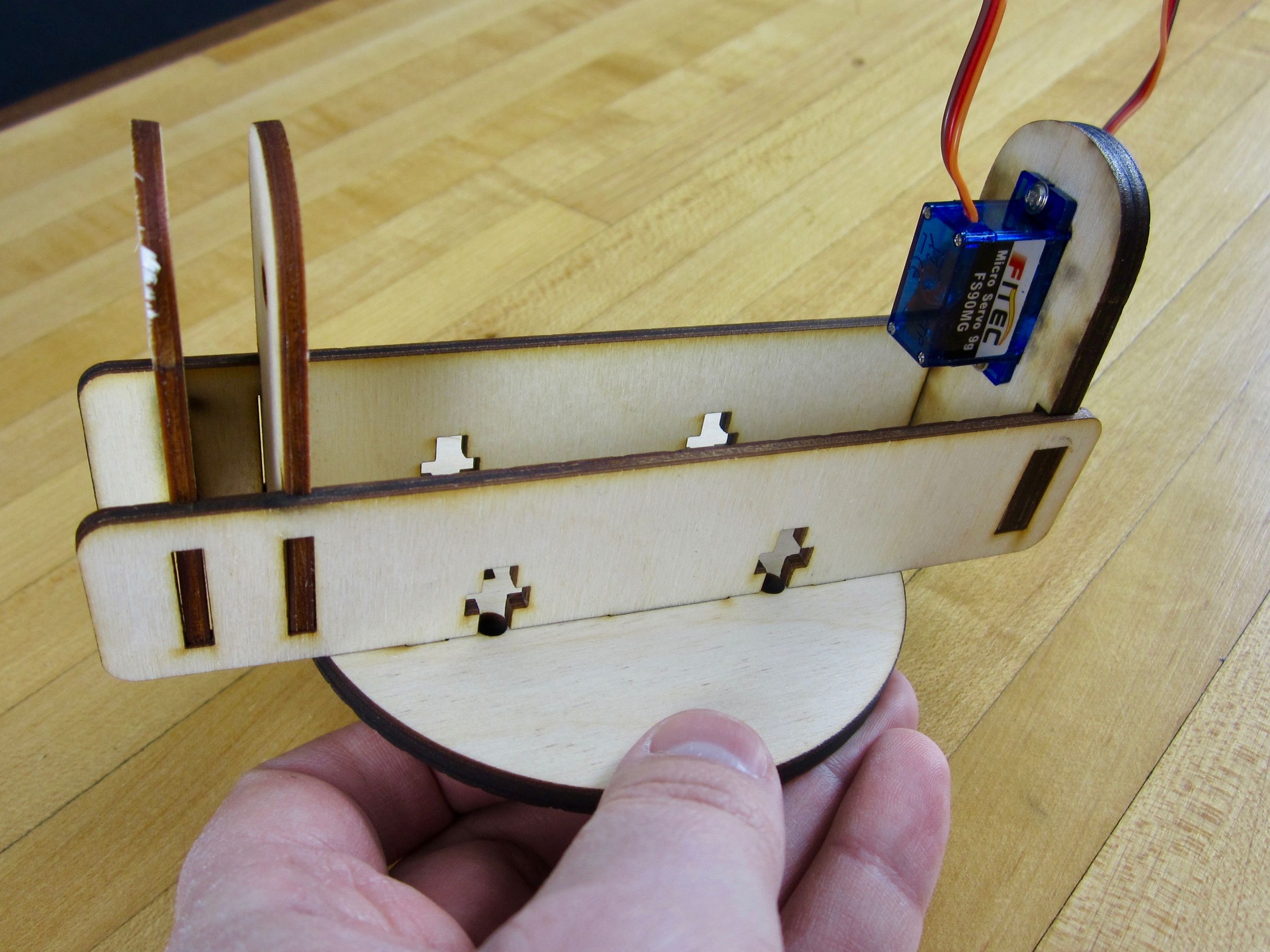 Dual Axis Tracker V2.0 : 15 Steps (with Pictures) - Instructables