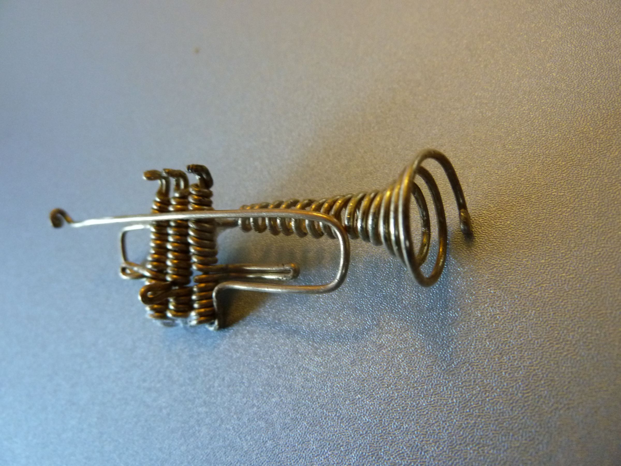 Miniature Wire Trumpet : 7 Steps (with Pictures) - Instructables