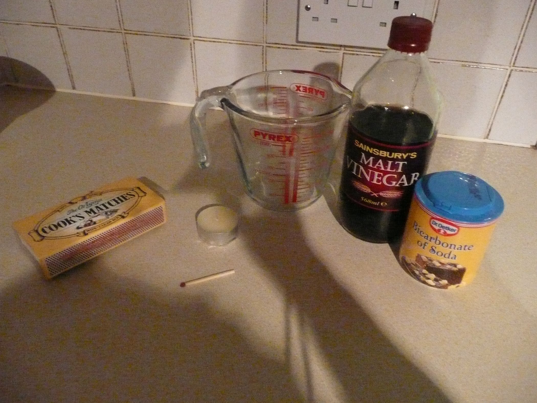 How to Put Out a Candle Magic (party Trick!) : 5 Steps - Instructables