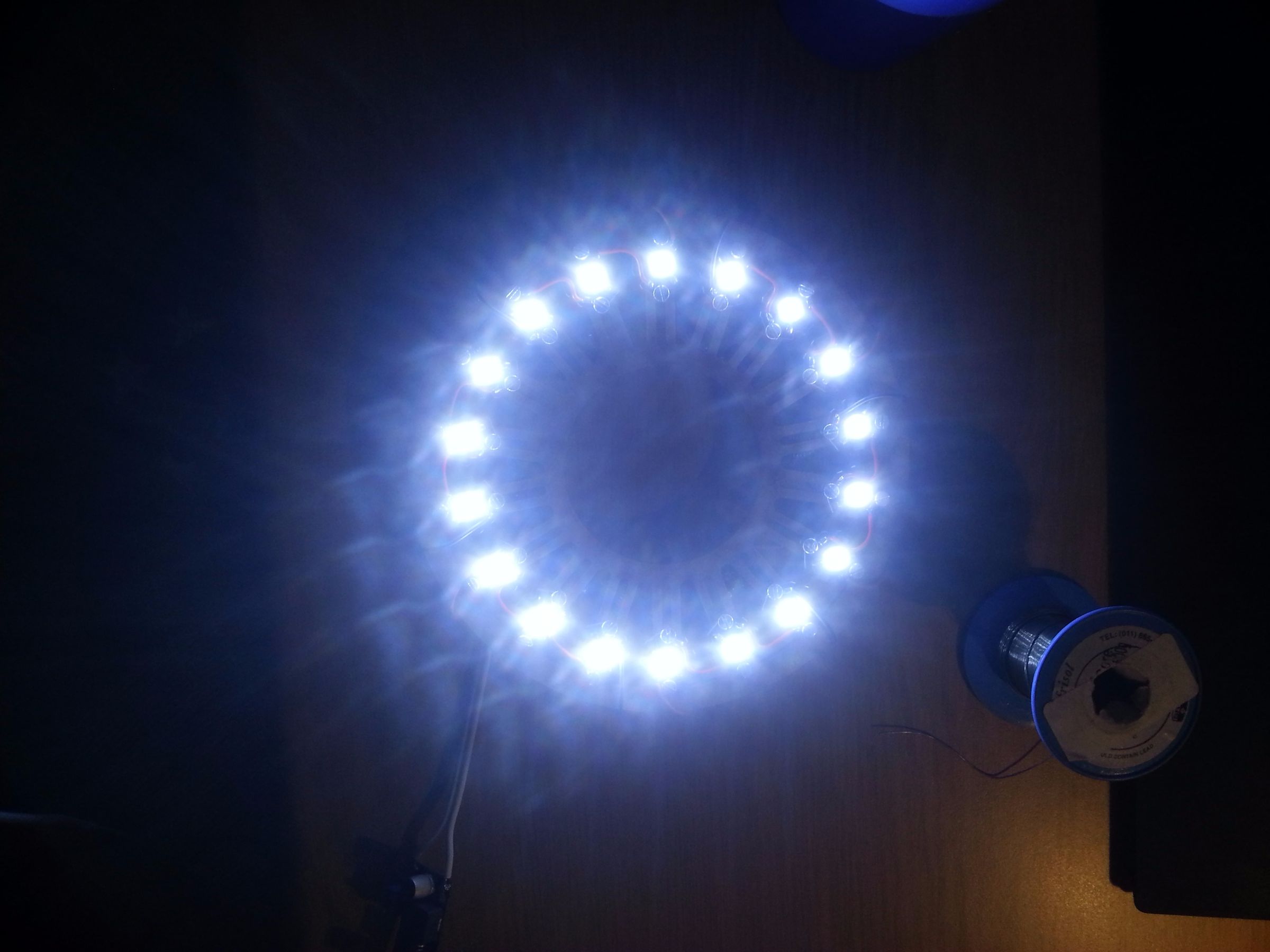 DIY Camera Ringlight : 8 Steps (with Pictures) - Instructables