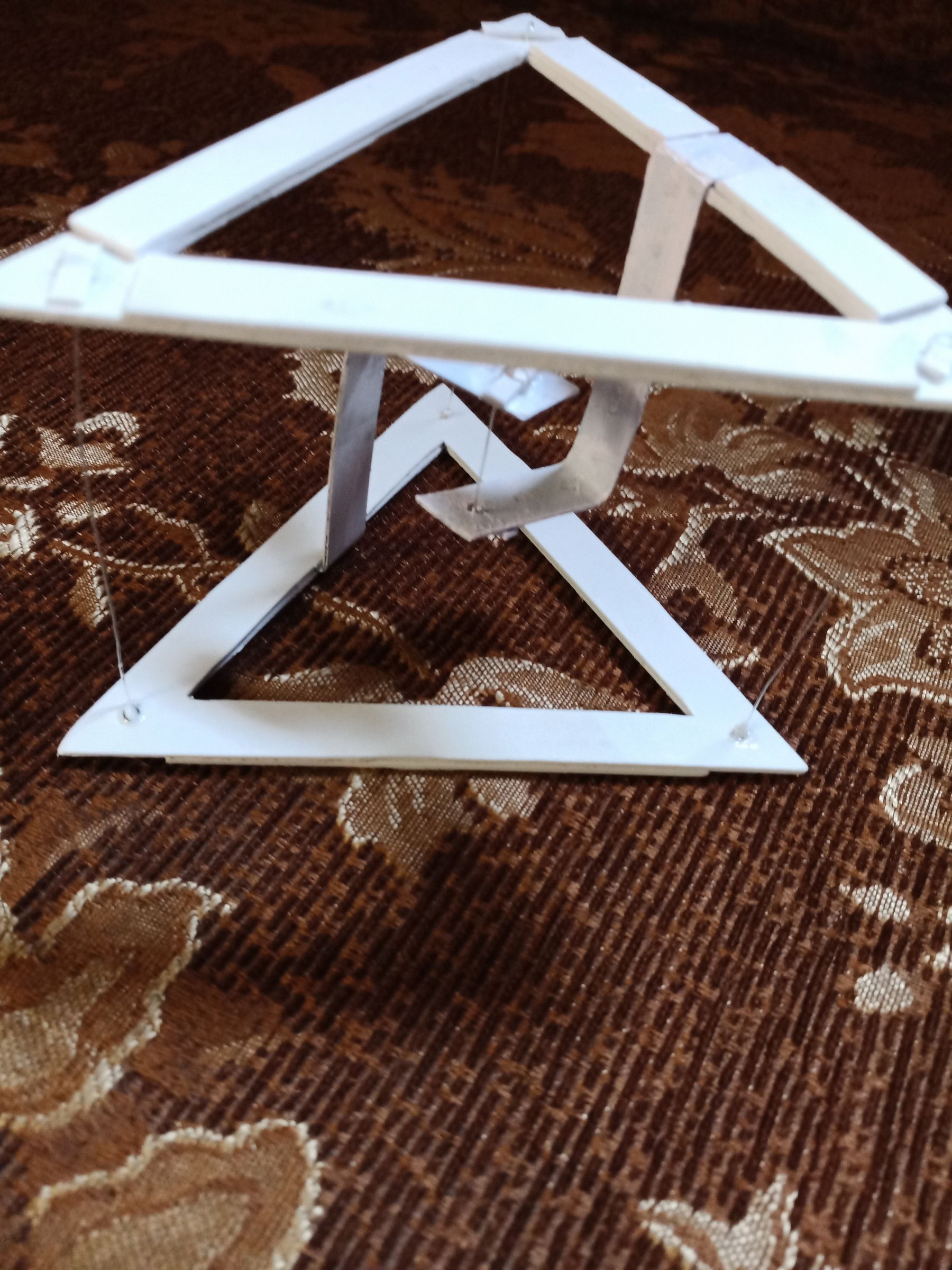 Floating Table Top : 33 Steps (with Pictures) - Instructables