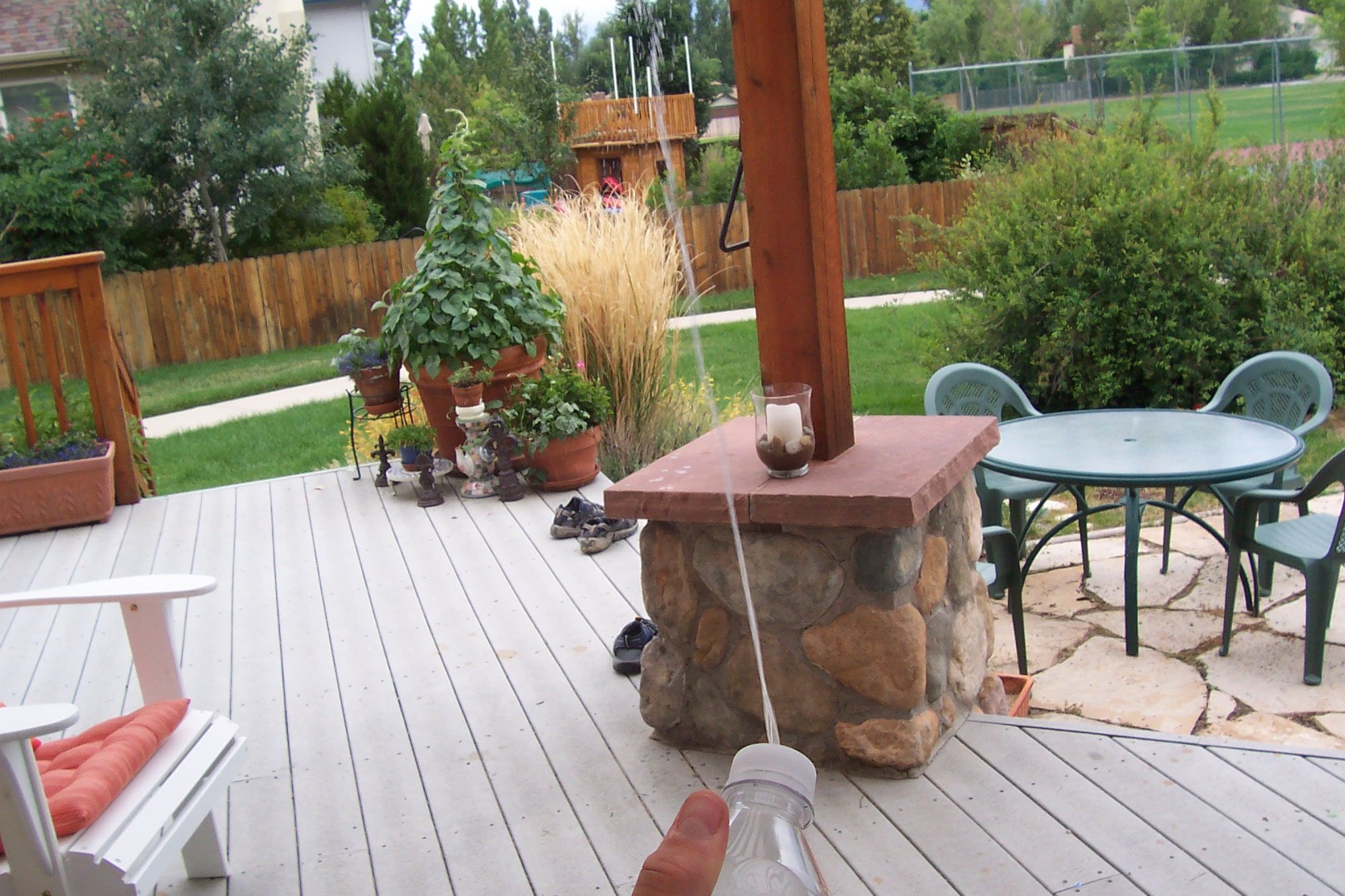 Super Easy Water Bottle Water Gun! : 3 Steps - Instructables