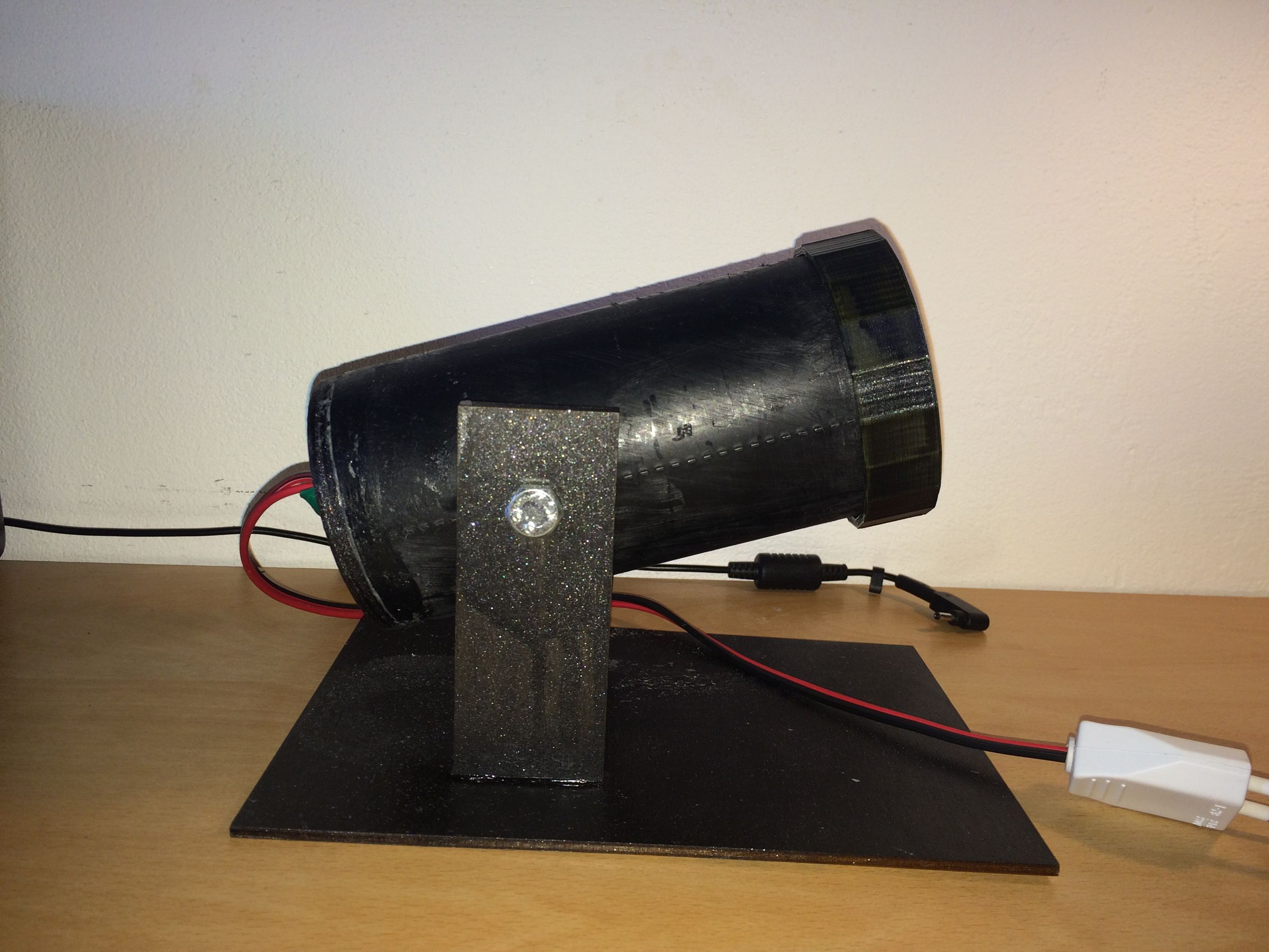 DIY Miniature Batsignal : 10 Steps (with Pictures) - Instructables
