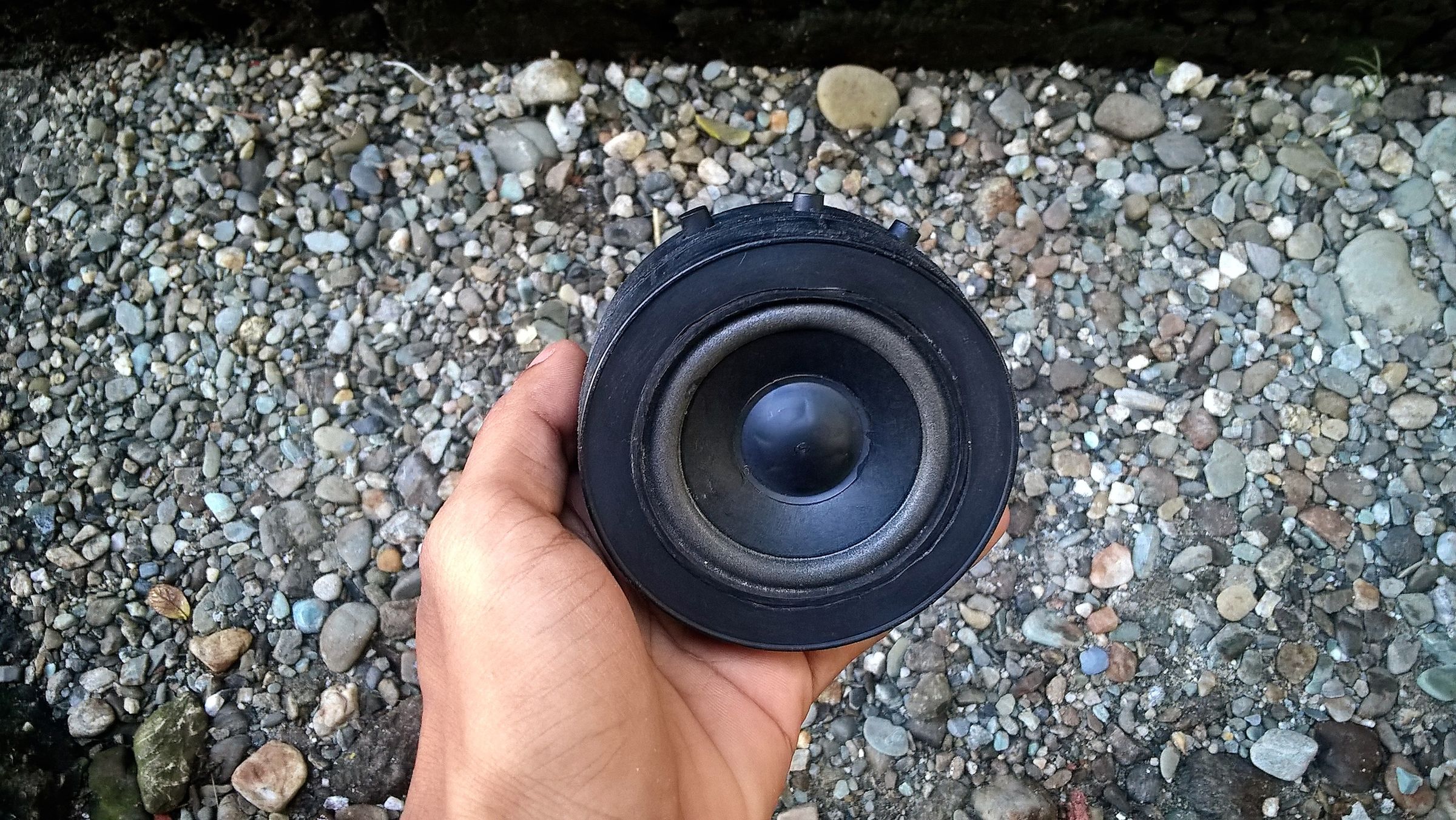 How to Make a Simple DIY Bluetooth Speaker : 9 Steps (with Pictures ...