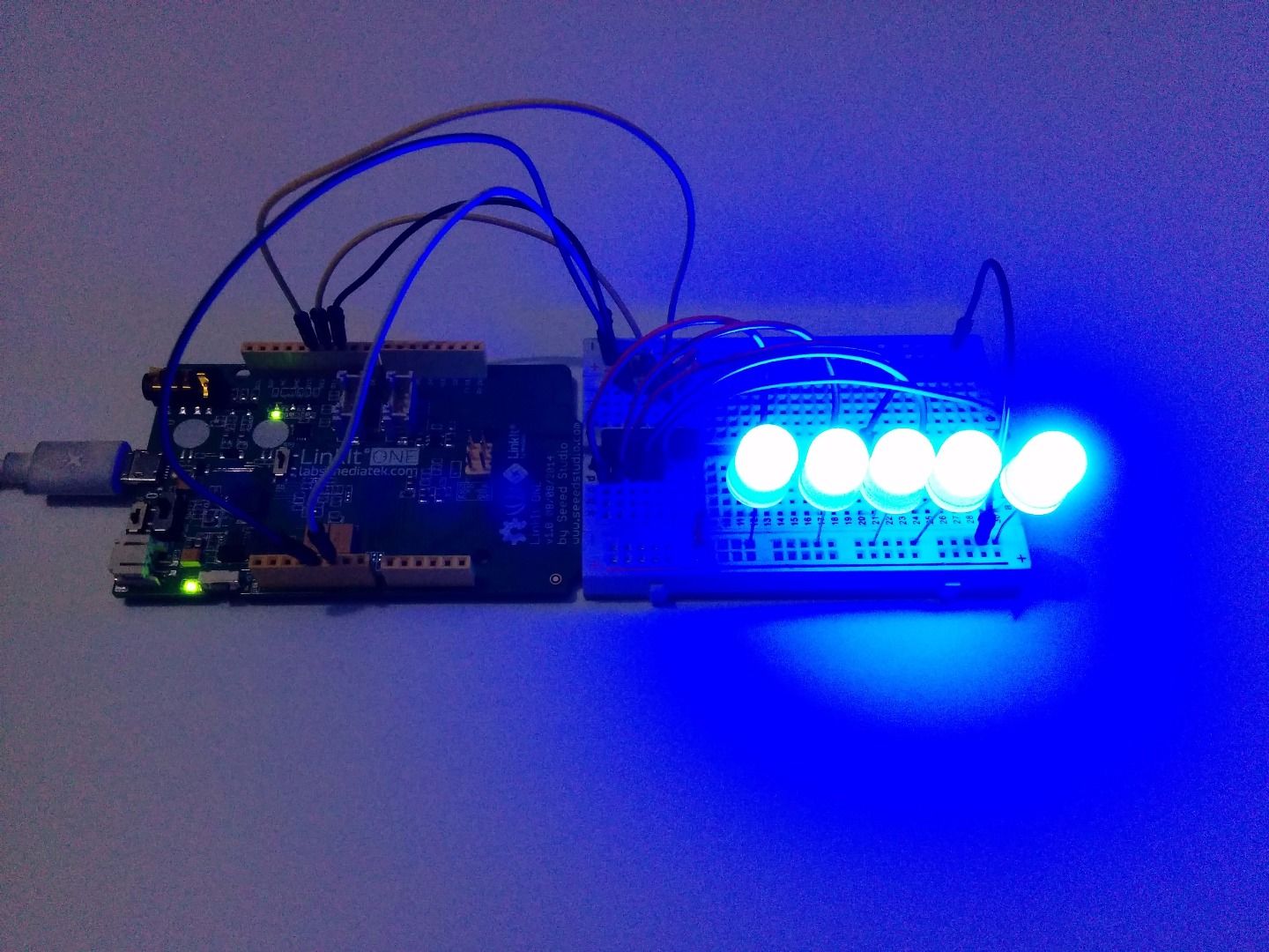 LinkIt One - Shift Register : 4 Steps - Instructables