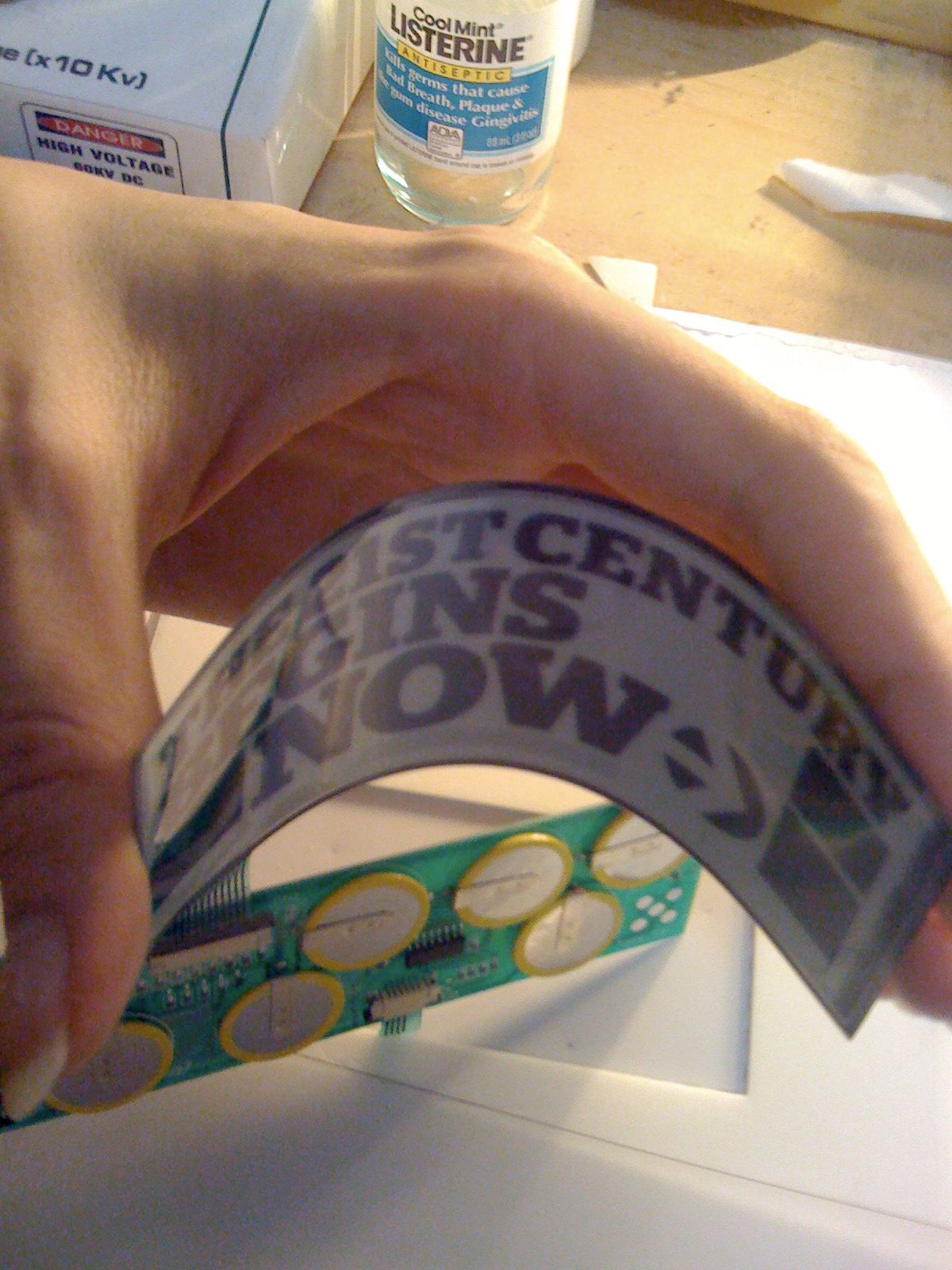 World's First E-Ink Shirt (Ghetto Version) : 7 Steps - Instructables