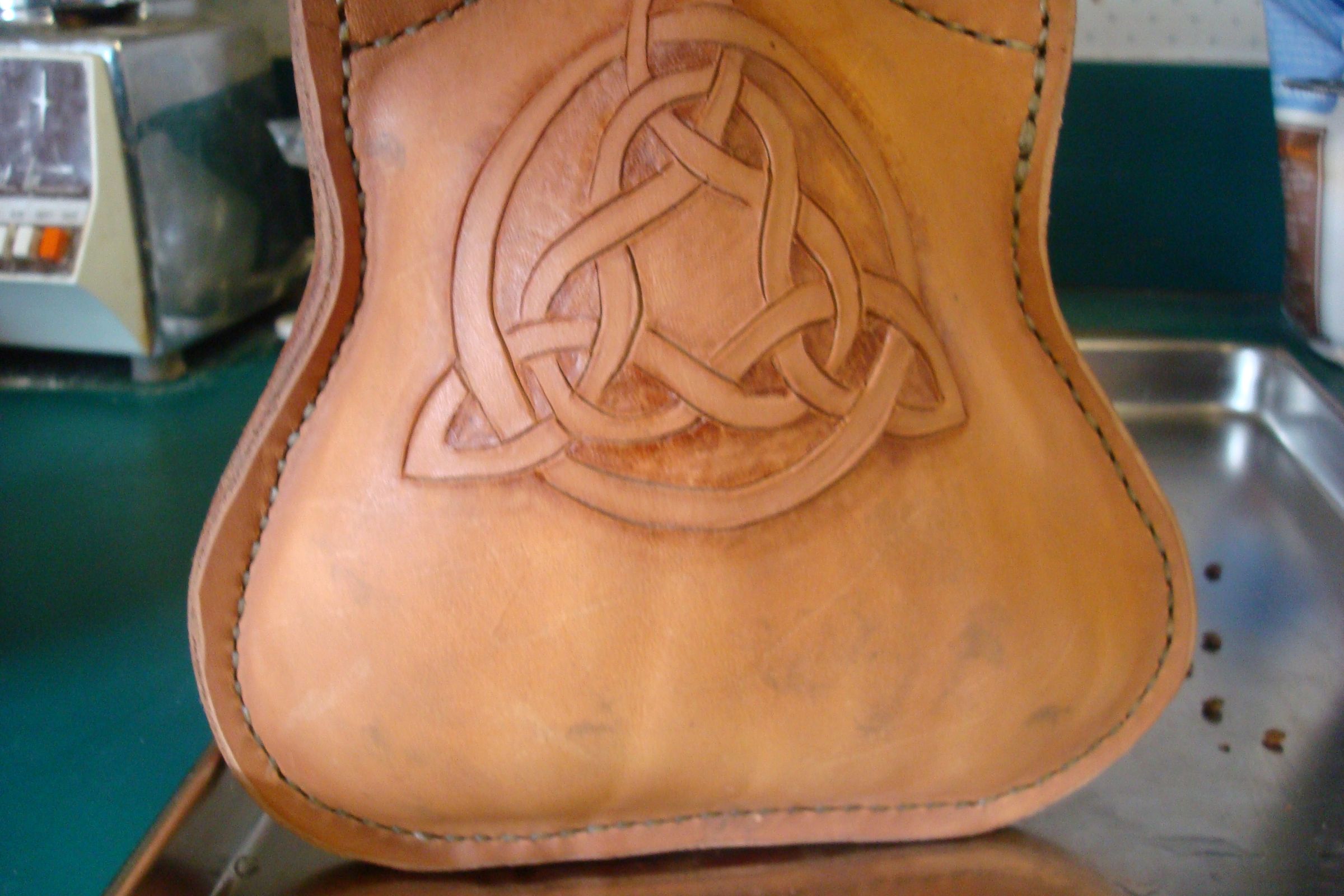 Leather Flask : 15 Steps (with Pictures) - Instructables