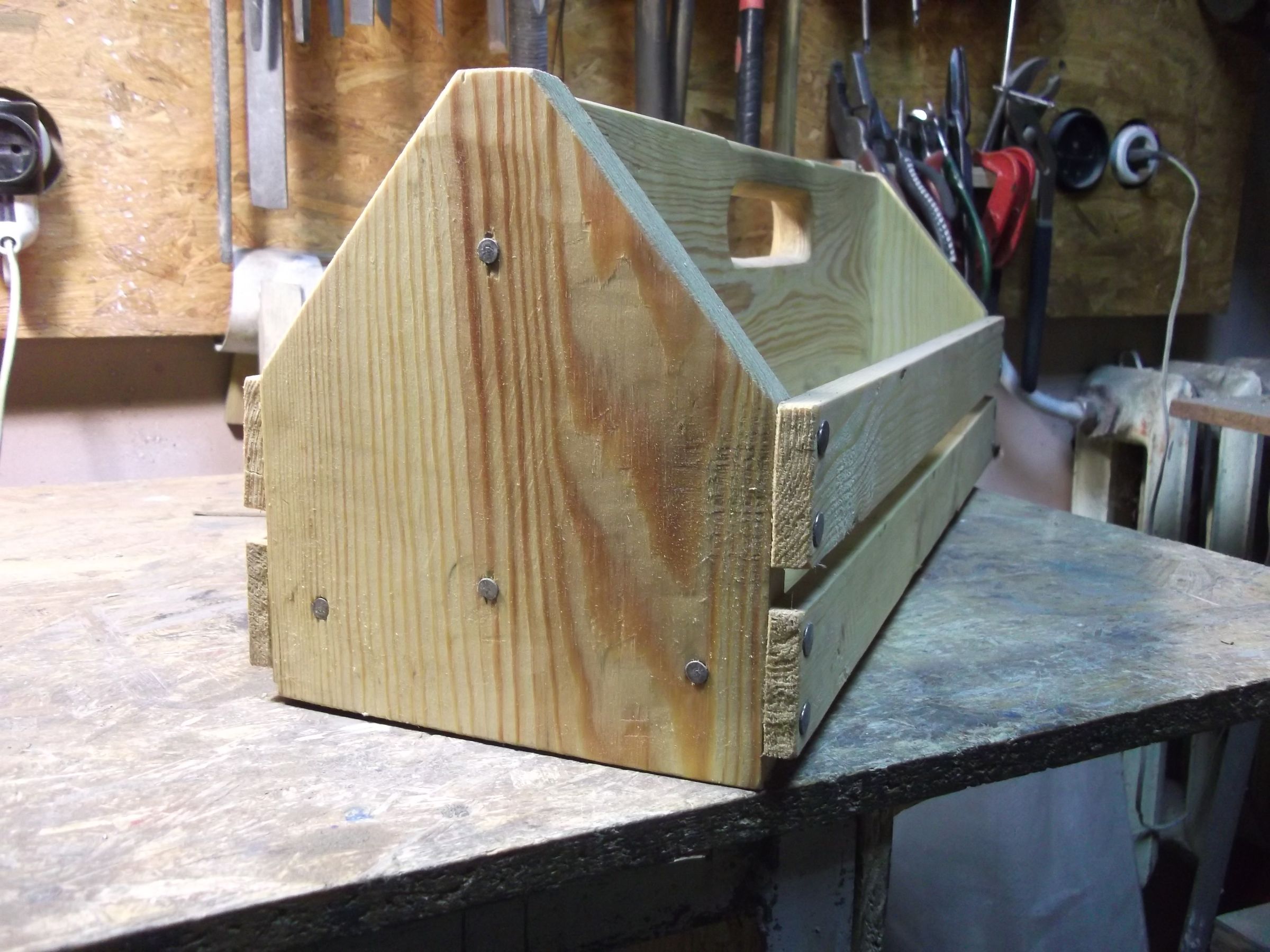 Nails/Screws Caddy/Organizer (not a Tutorial) - Instructables