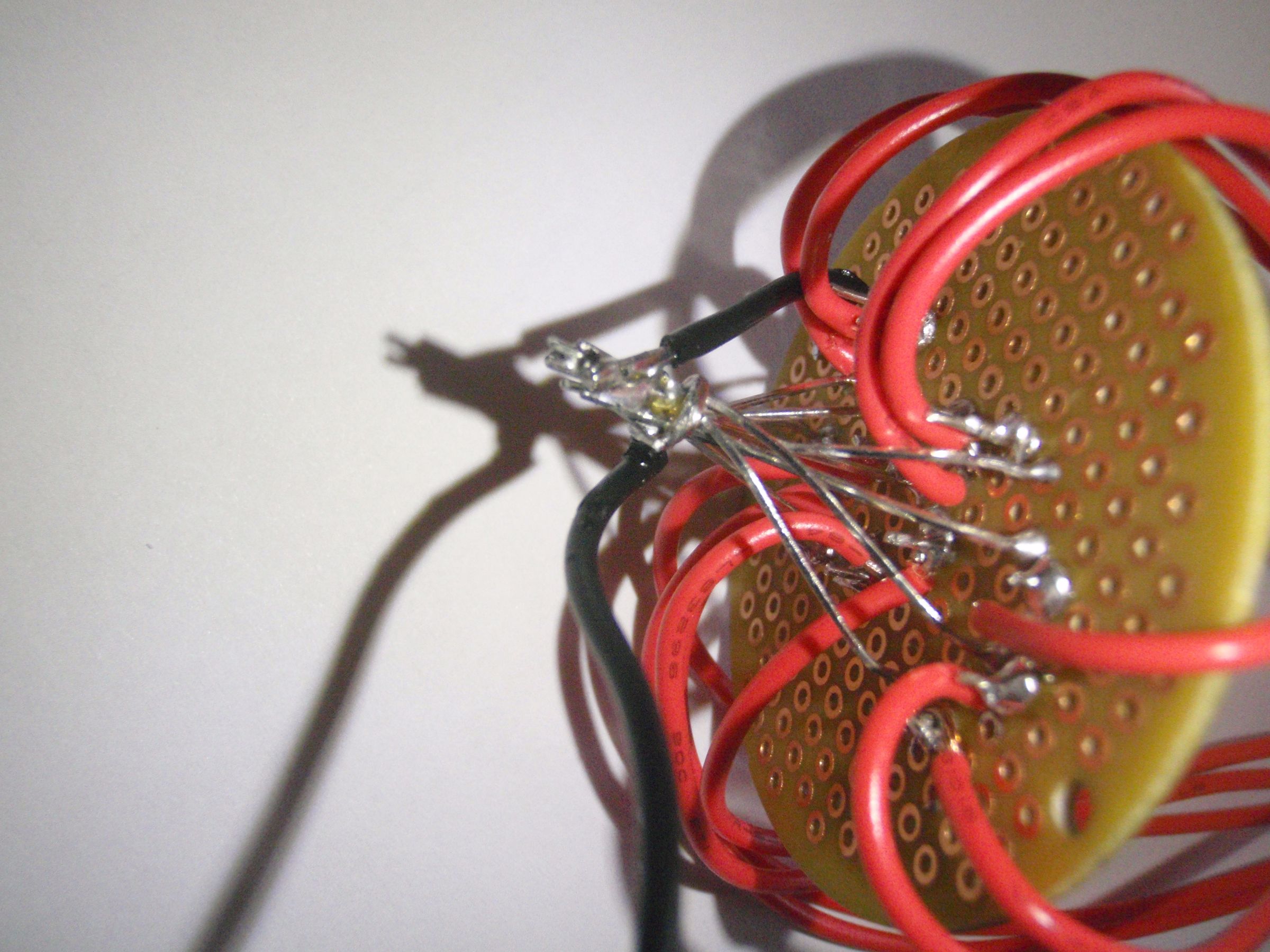 Full Spectrum Flashlight : 4 Steps (with Pictures) - Instructables