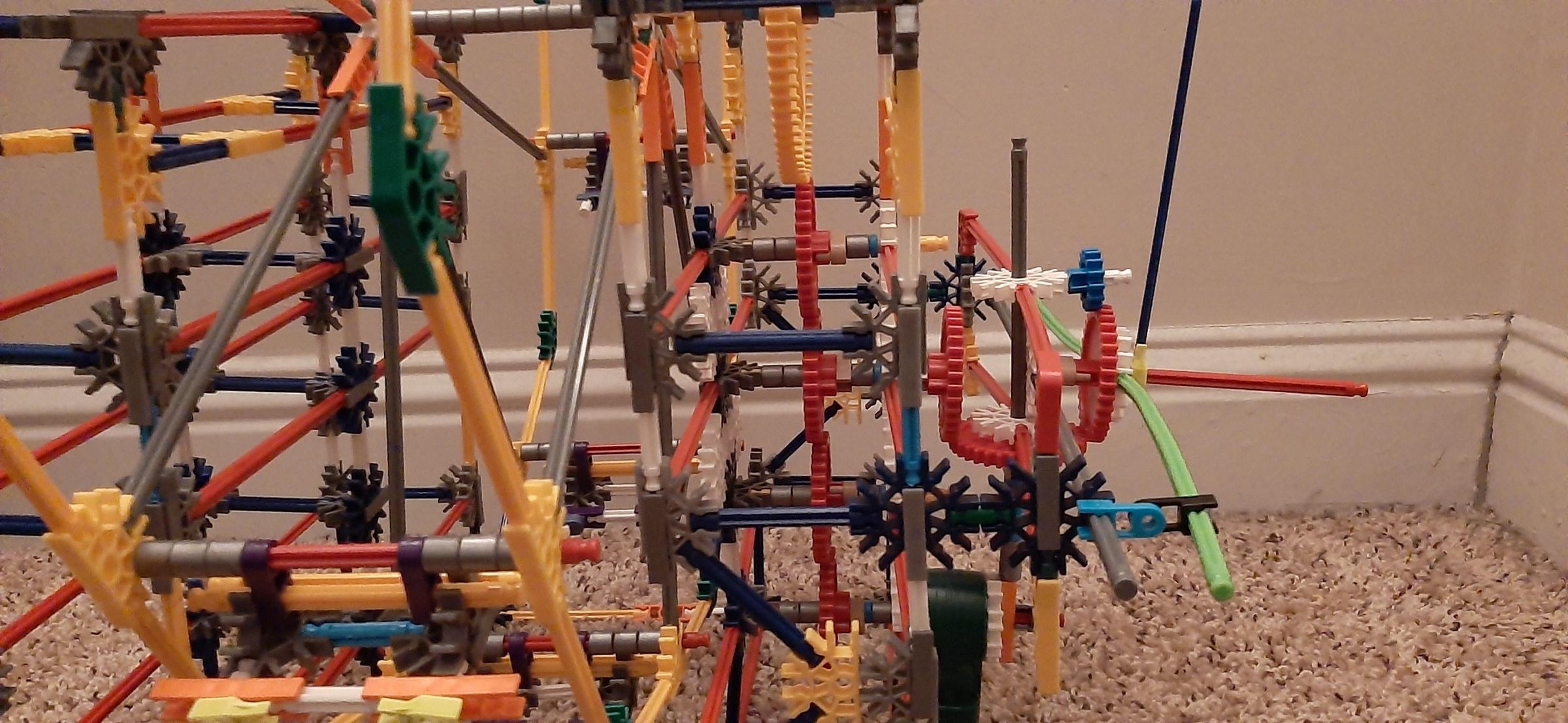 Knex Gear Powered Ferris Wheel : 3 Steps - Instructables
