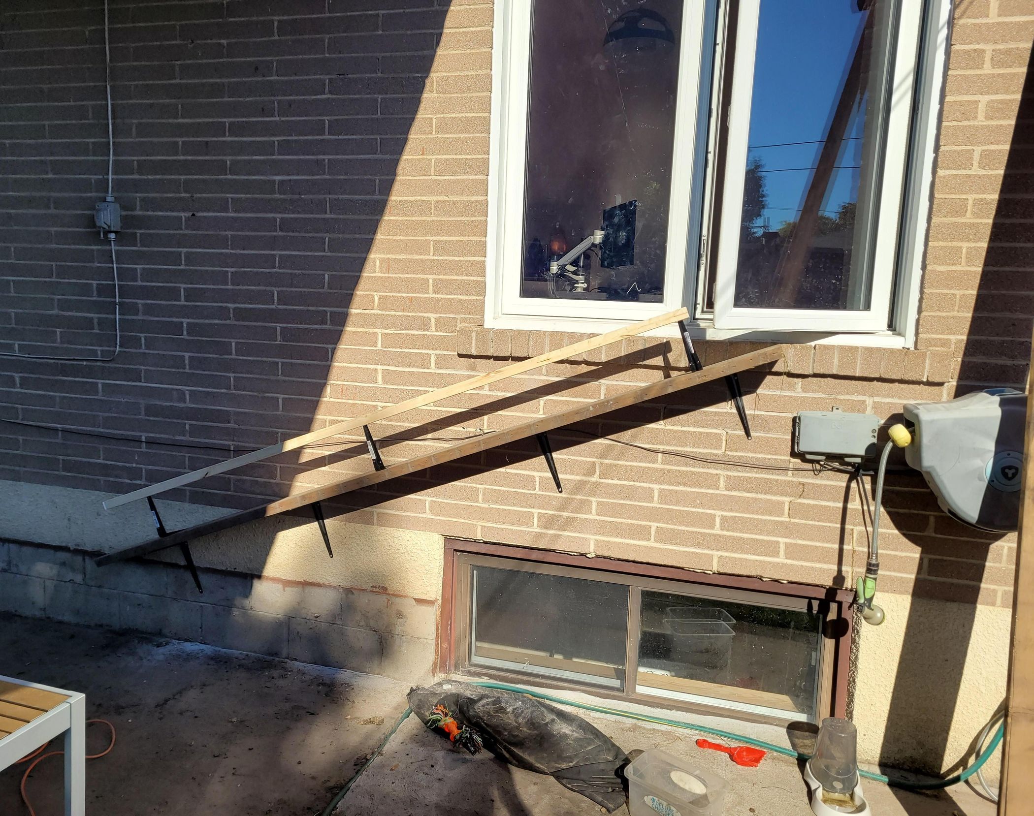 Dog Ramp for Window V1 : 8 Steps - Instructables