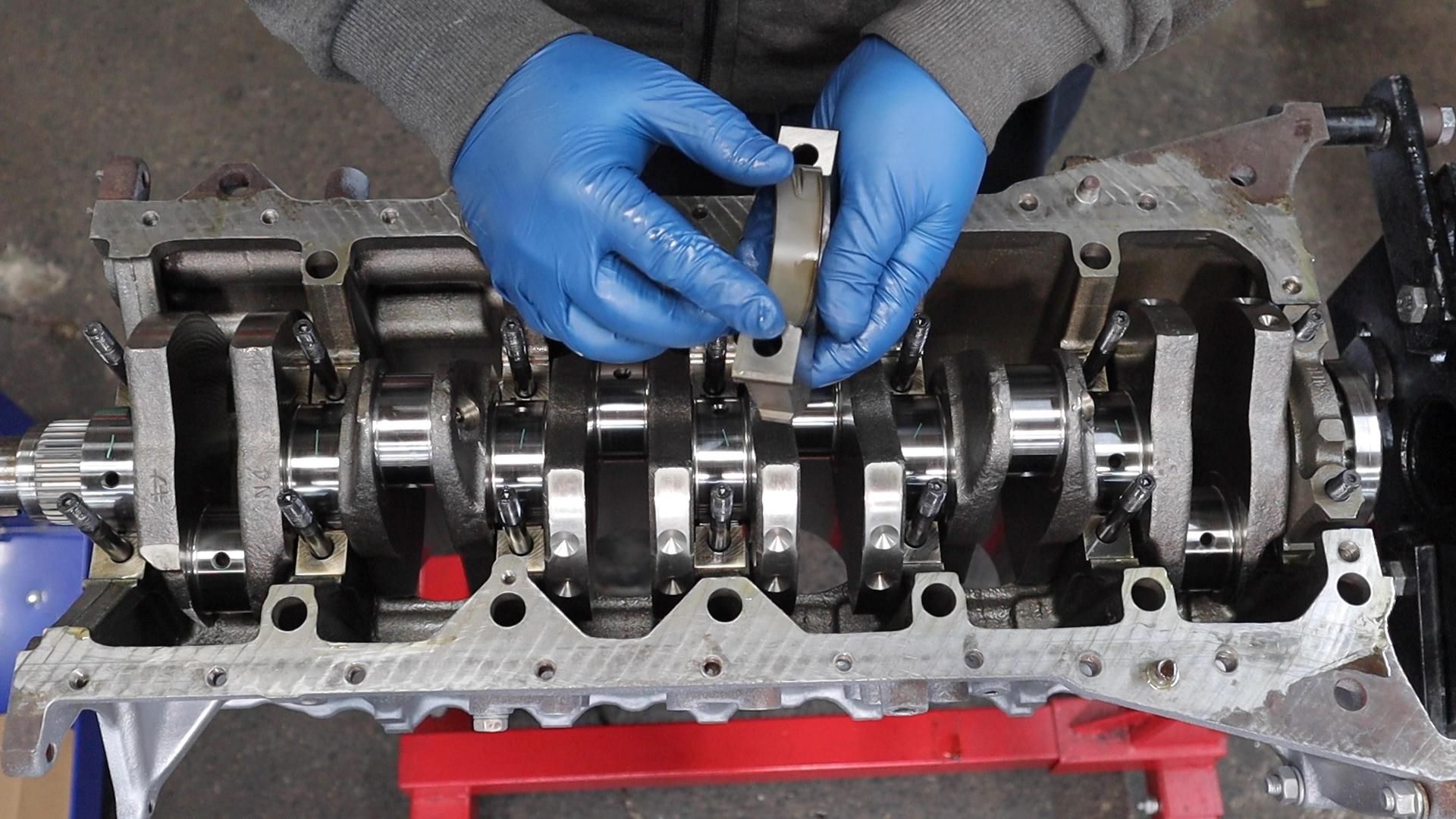 1000hp 2JZ Engine Bottom End Assembly : 7 Steps - Instructables
