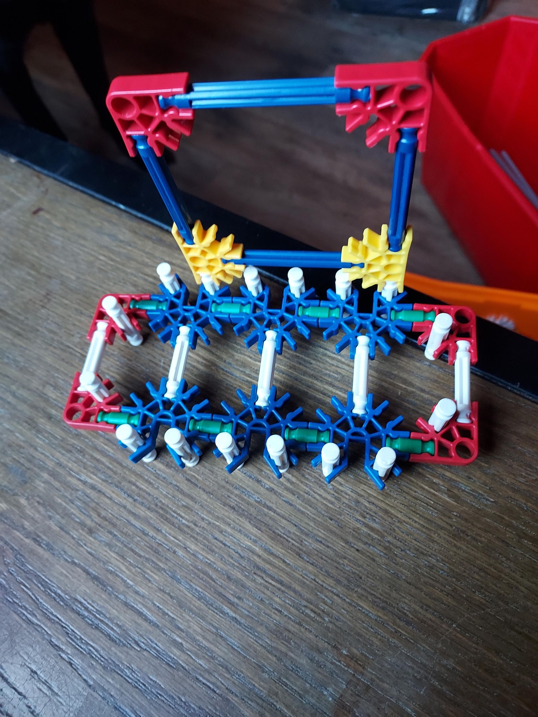 Knex Charging Dock : 6 Steps - Instructables