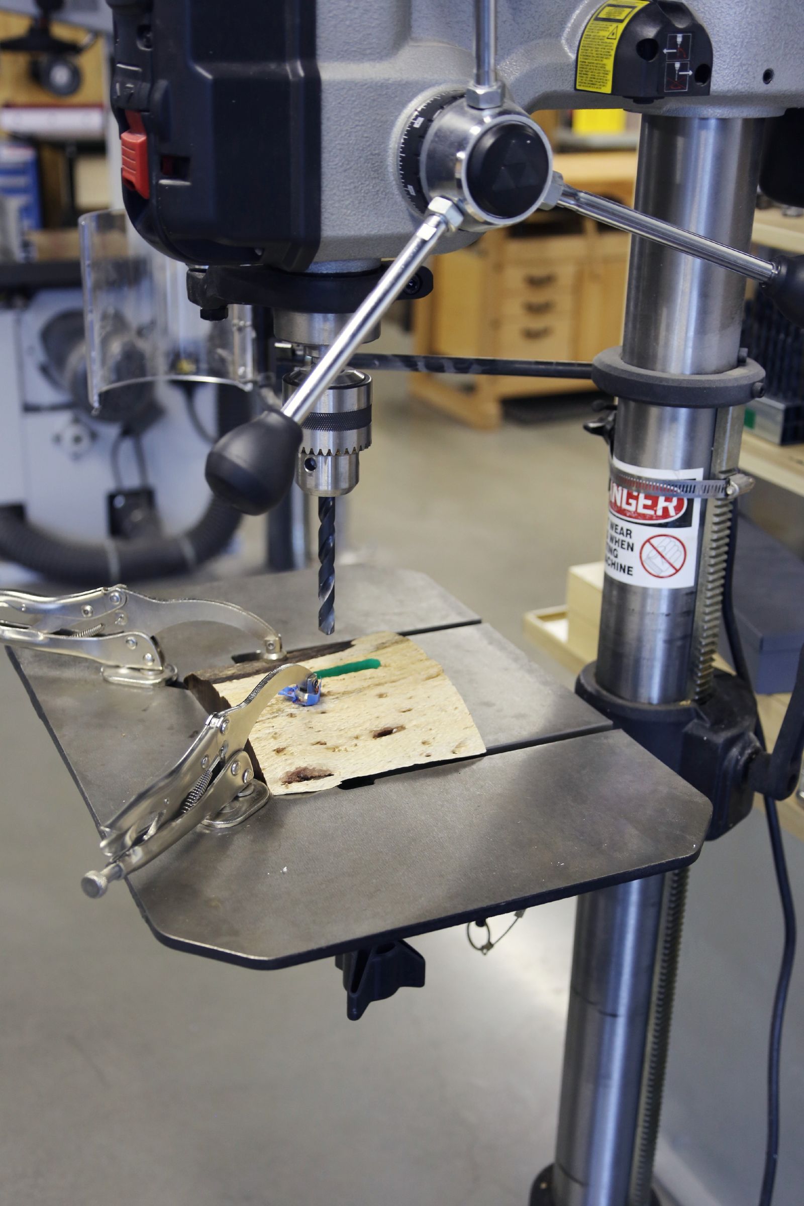 Phone Dock : 6 Steps (with Pictures) - Instructables
