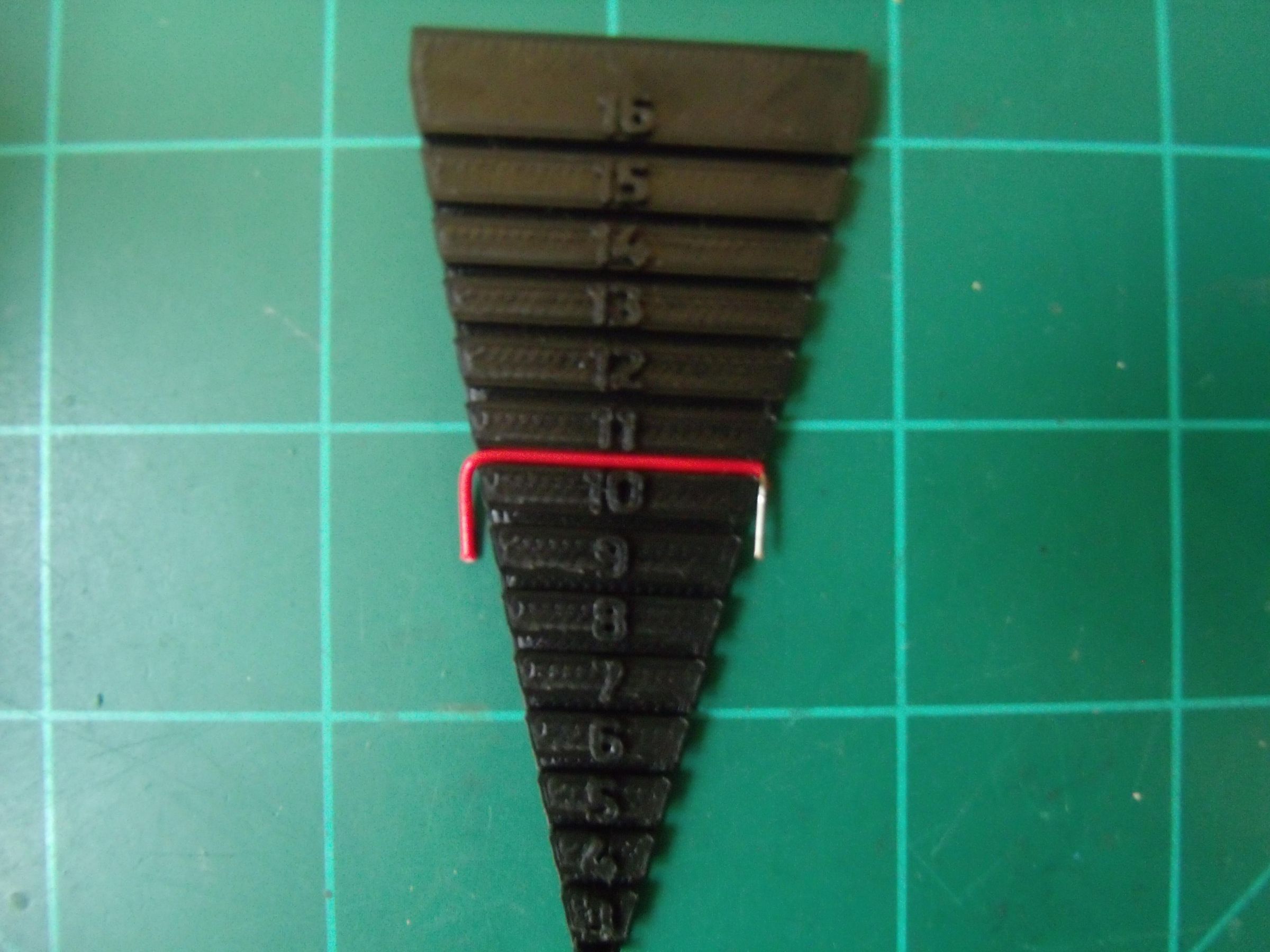 3D Printed Tool for Making Breadboard Jumper Wires : 3 Steps ...