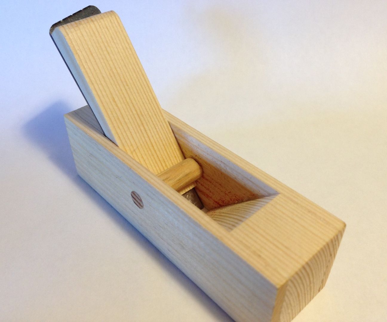 Make a Small Wood Plane : 3 Steps - Instructables