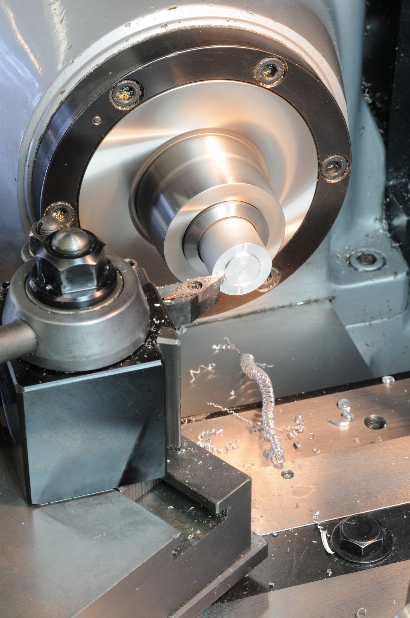 Pier 9 Guides: Using Sandvik Tooling on the Sharp Lathe : 15 Steps ...