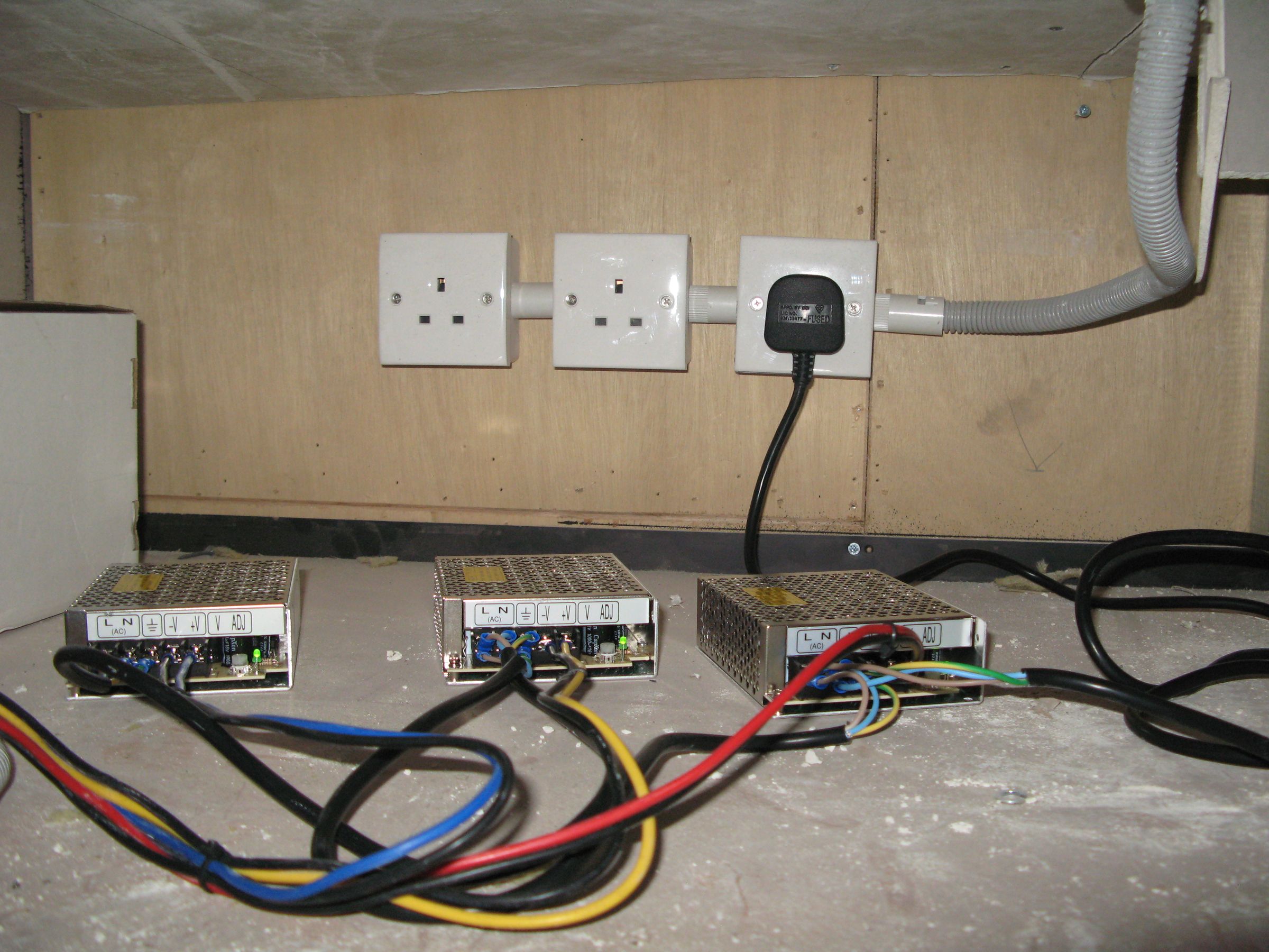 Controllable RGB LED System for Your Home or Office : 5 Steps (with ...