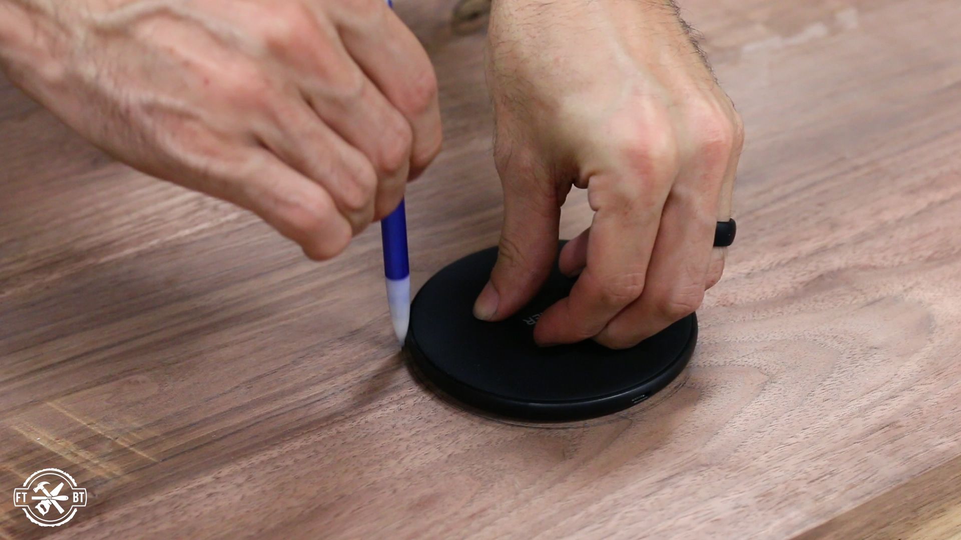 Wireless Charging Desk With Metal Inlay : 8 Steps (with Pictures ...