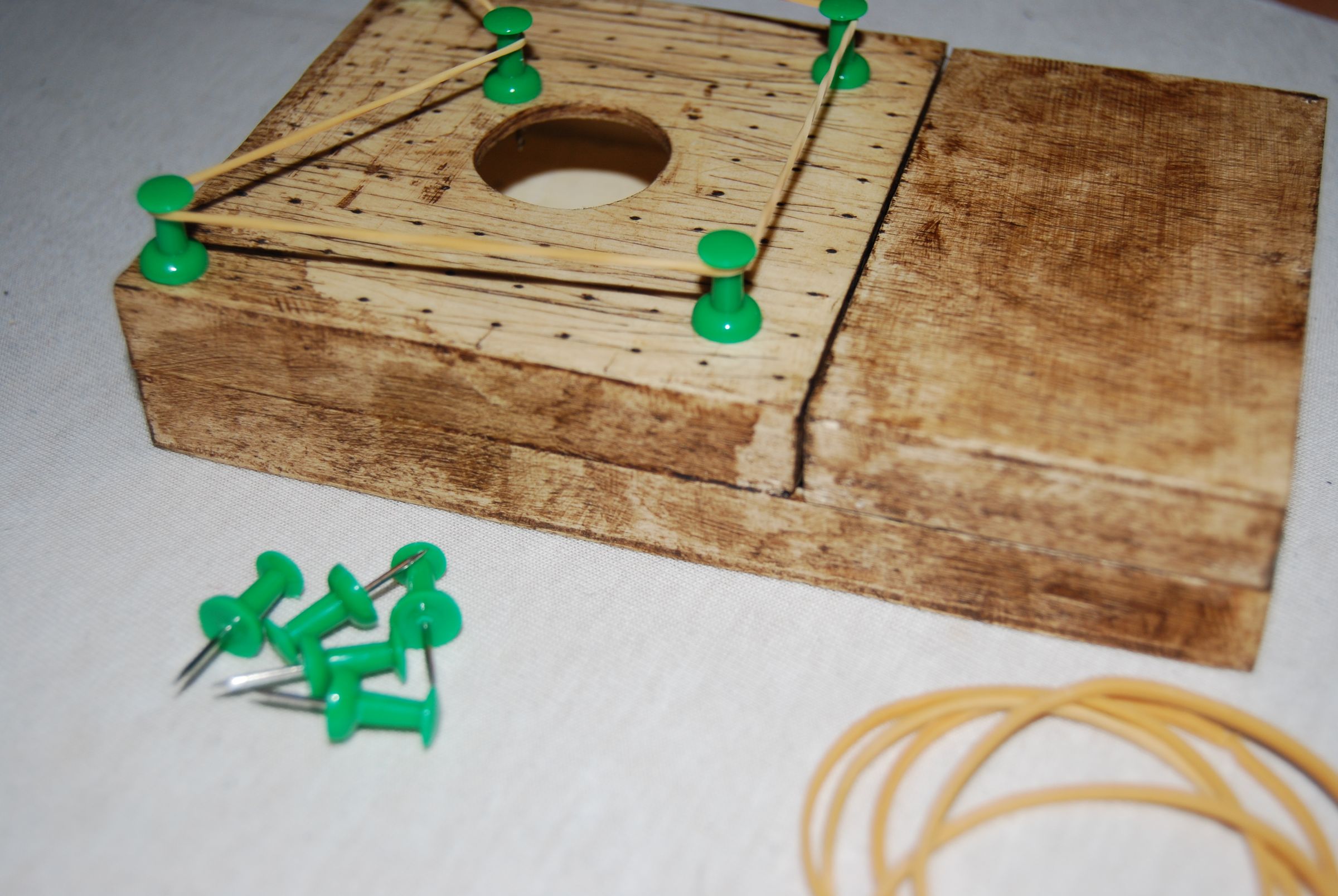 Rubber Band Instrument : 11 Steps - Instructables