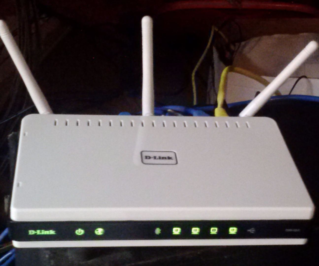 Increase Your Wifi Speed by 300%! Your Results May Vary. : 3 Steps ...