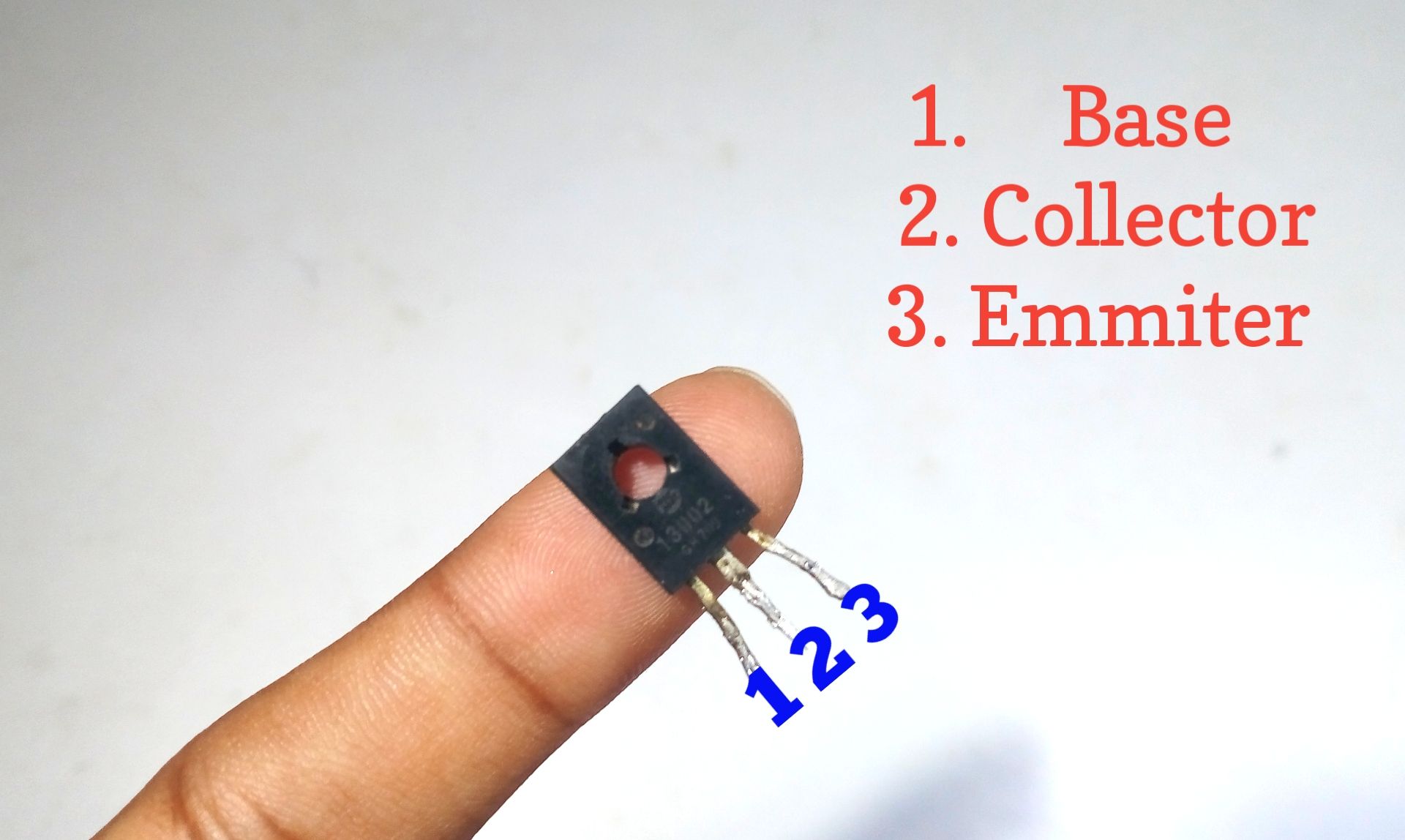 13002 Double Transistor Amplifier : 9 Steps - Instructables