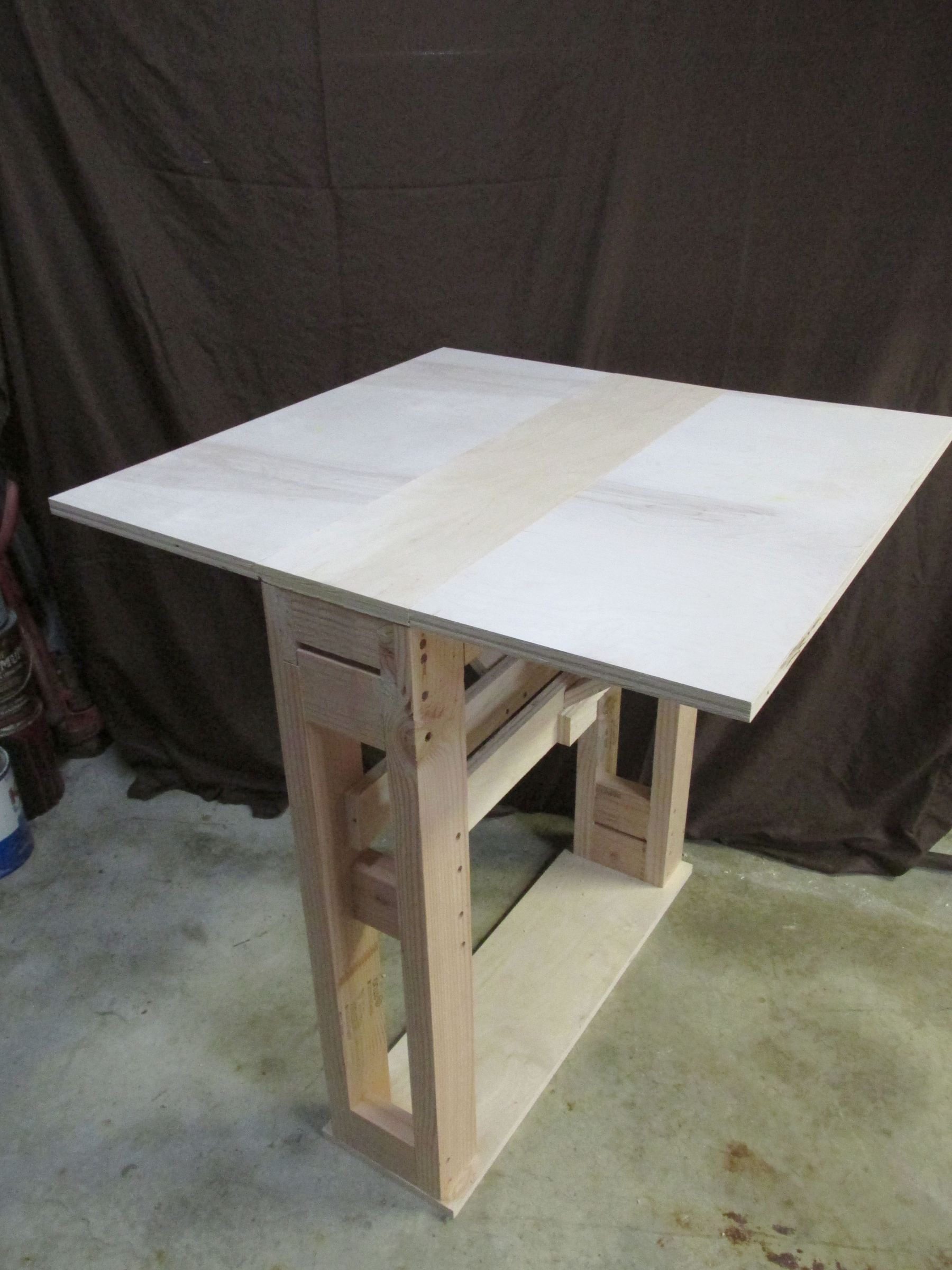 Maker Station: the Portable Reconfigurable Work Station for All Makers ...