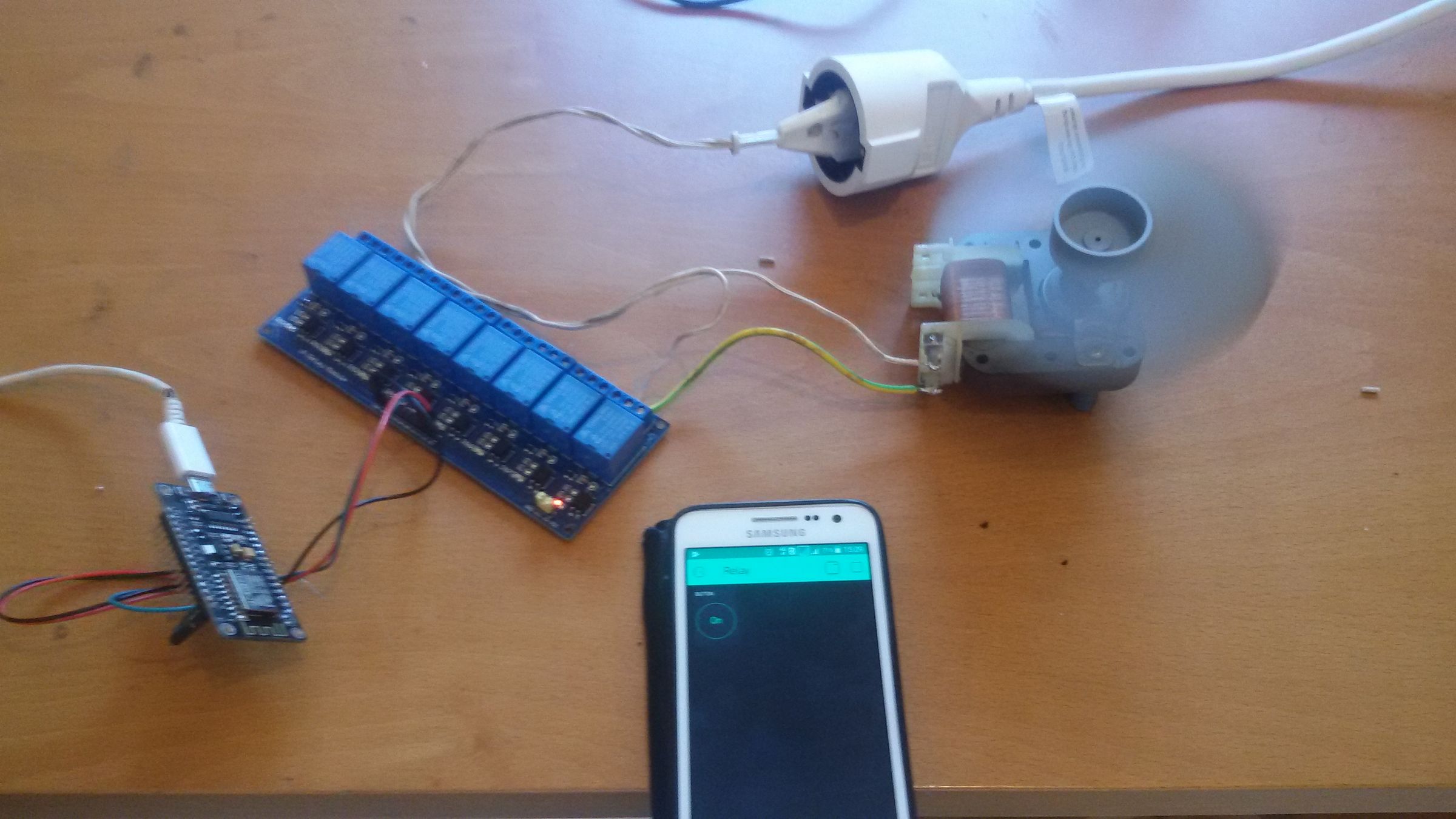 Switching Things With a NodeMCU System : 5 Steps - Instructables