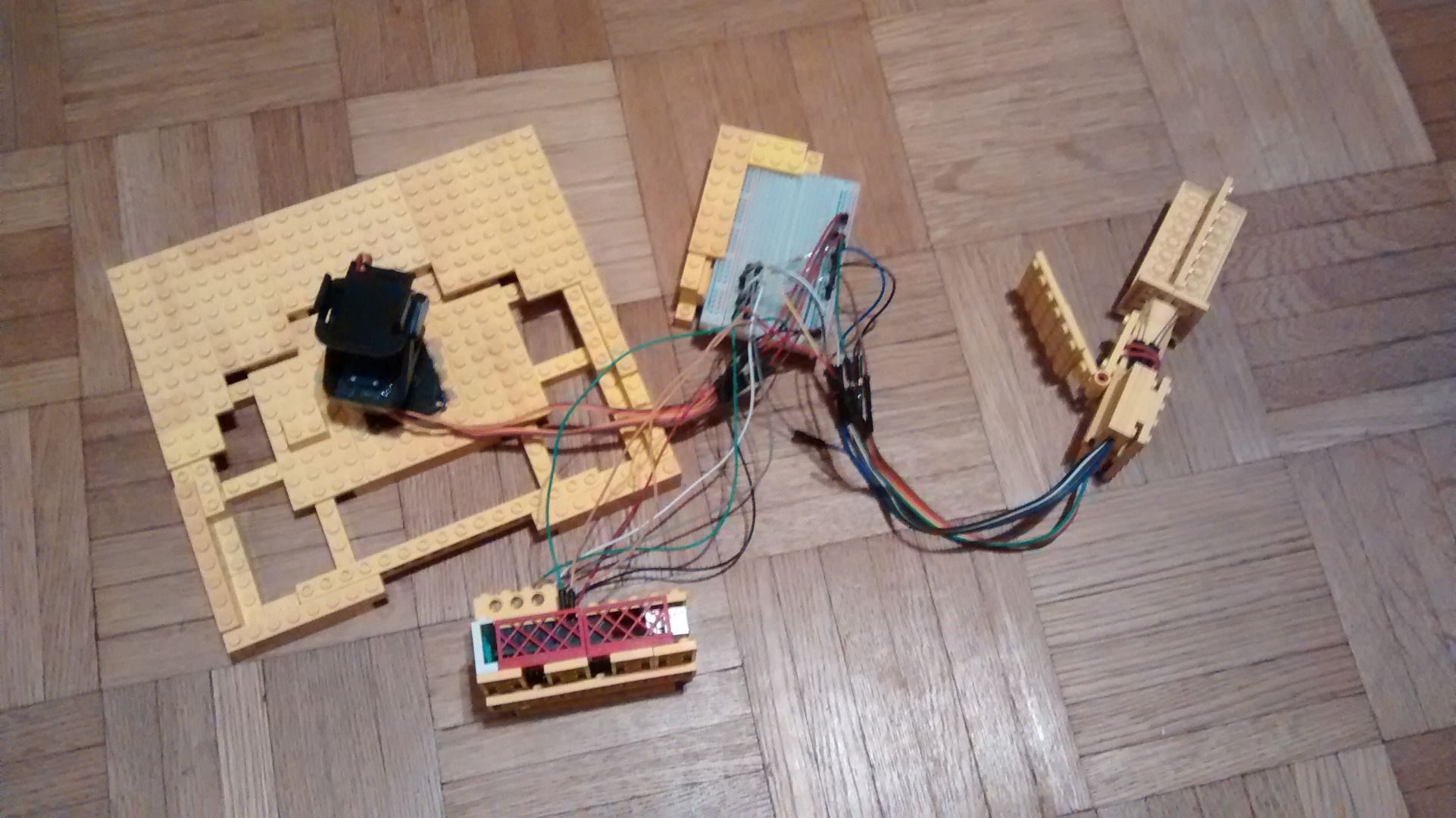 Arduino & Lego Solar Tracker (Dual Axis) : 7 Steps - Instructables