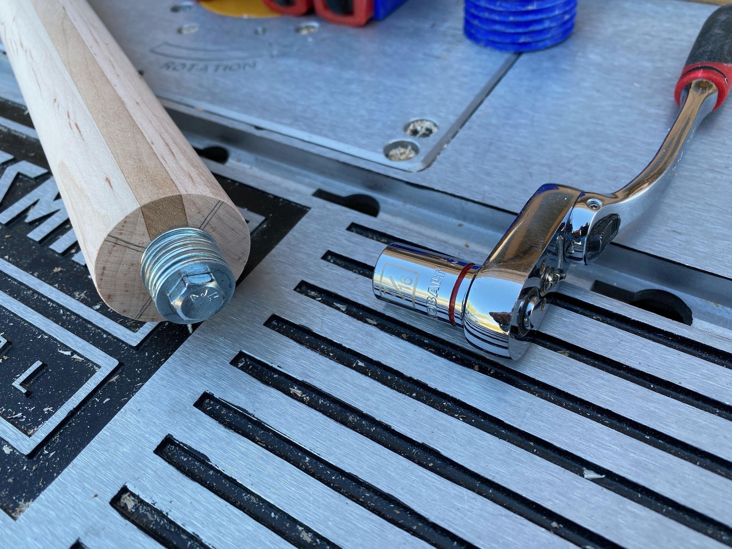 Large Wooden Nuts and Bolts : 8 Steps (with Pictures) - Instructables