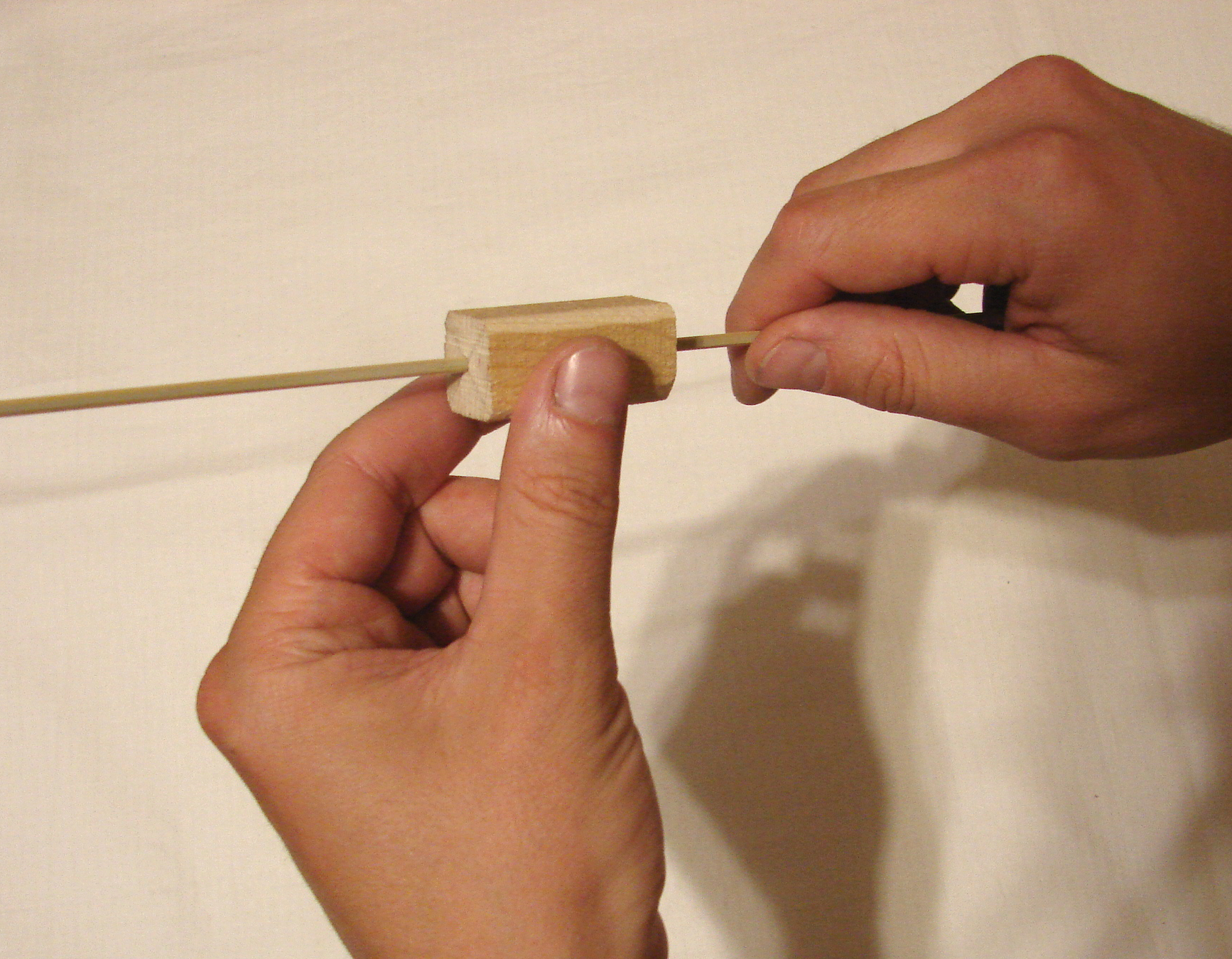 Desk Aerobatics : 23 Steps - Instructables