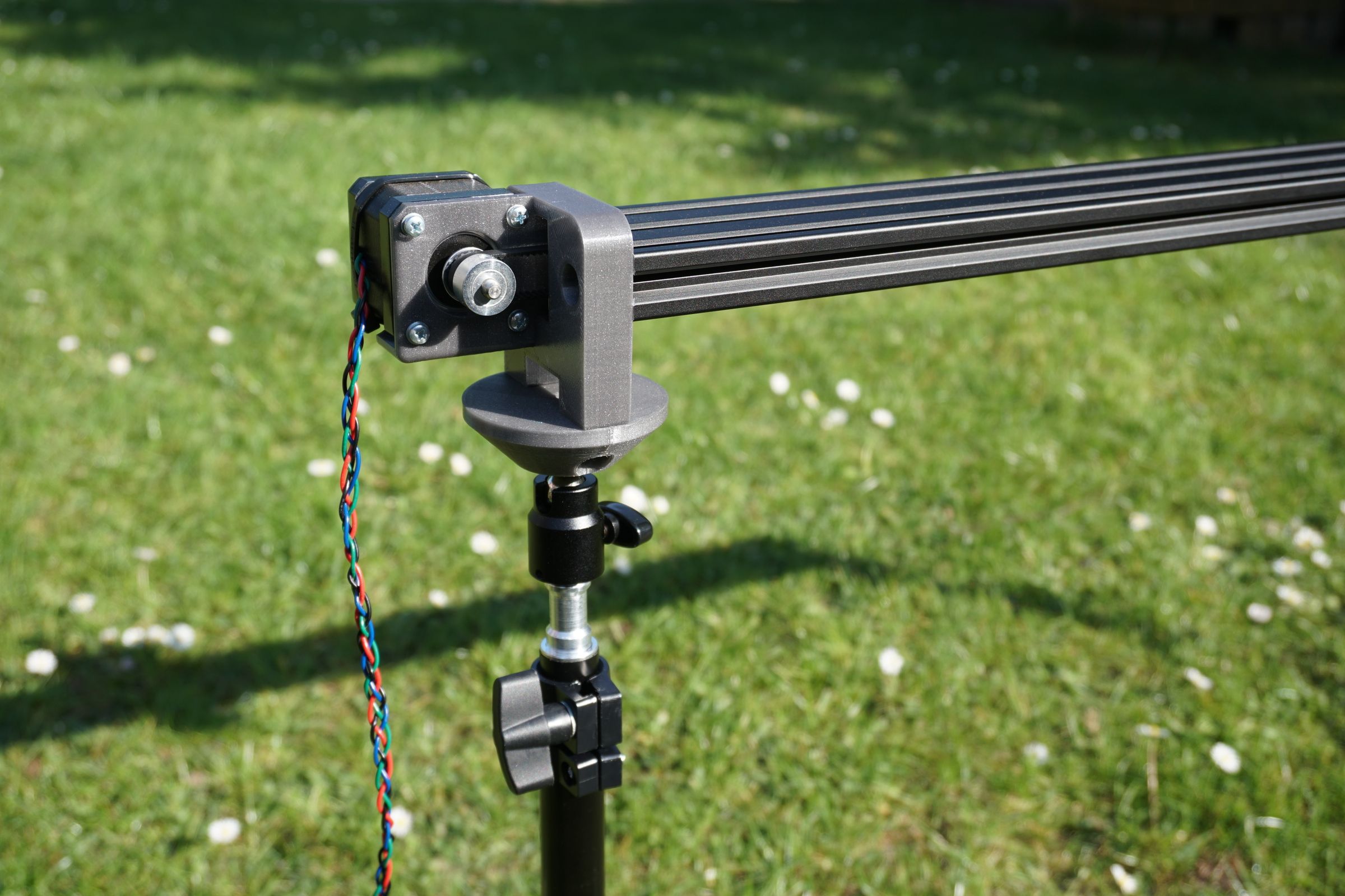 DIY Motorized Camera Slider From Four 3D Printed Parts : 5 Steps (with ...