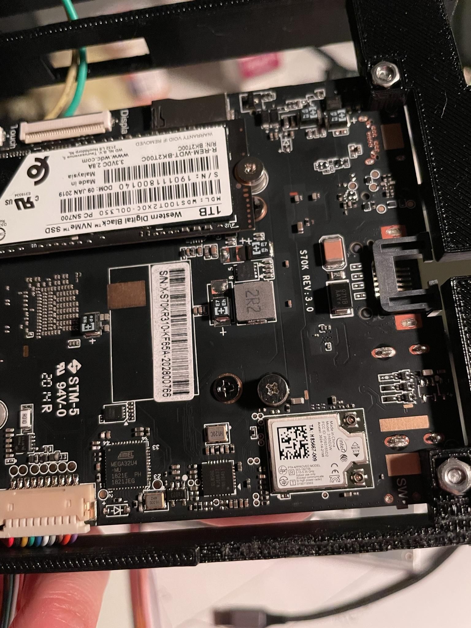 Thinkpad W701DS Lattepanda Alpha + KVM Conversion : 52 Steps - Instructables