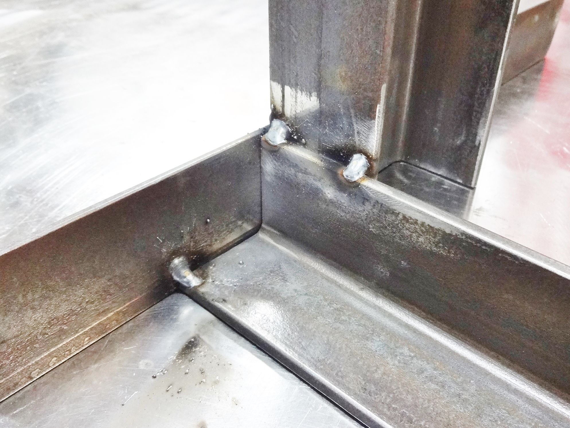 Portable Bandsaw Metal Stand : 24 Steps (with Pictures) - Instructables