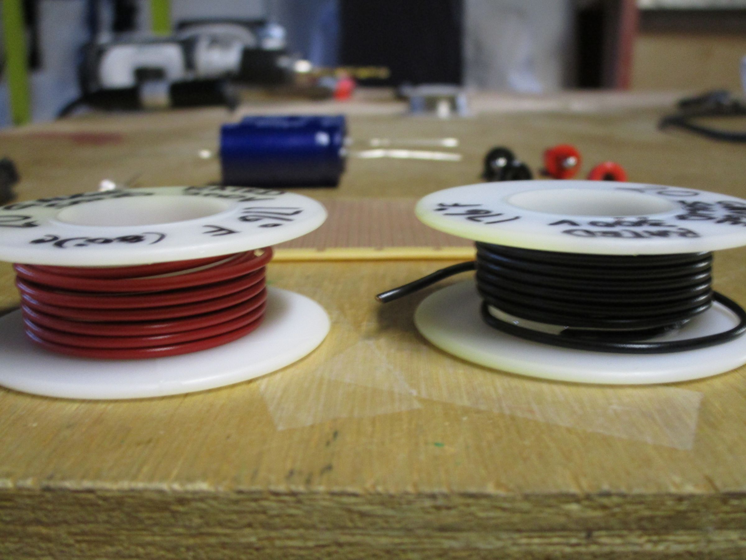 Rechargeable Handheld Capacitor Flashlight : 7 Steps - Instructables